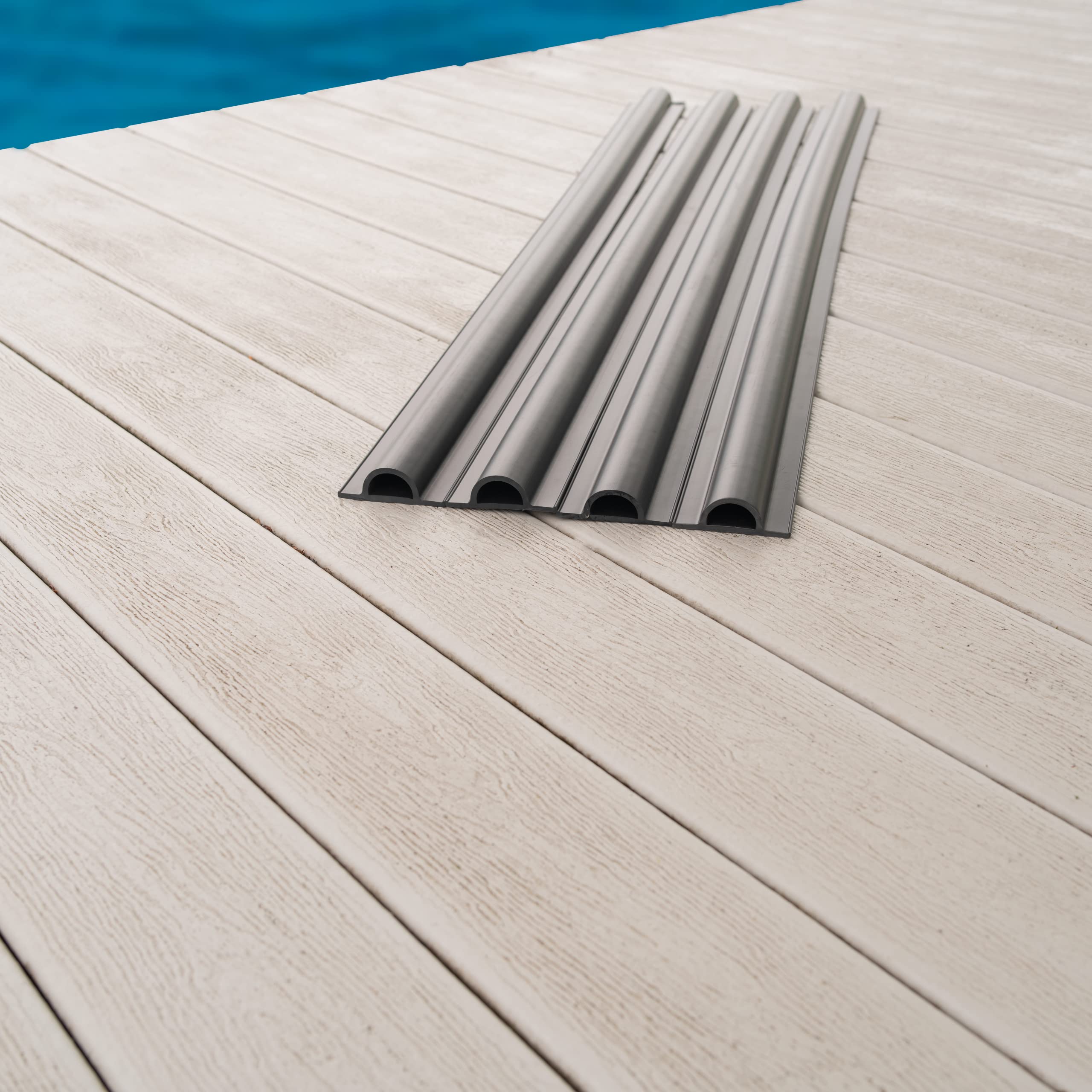 Snapklik.com : Easyflex Dock Edging 1-Chamber D Profile