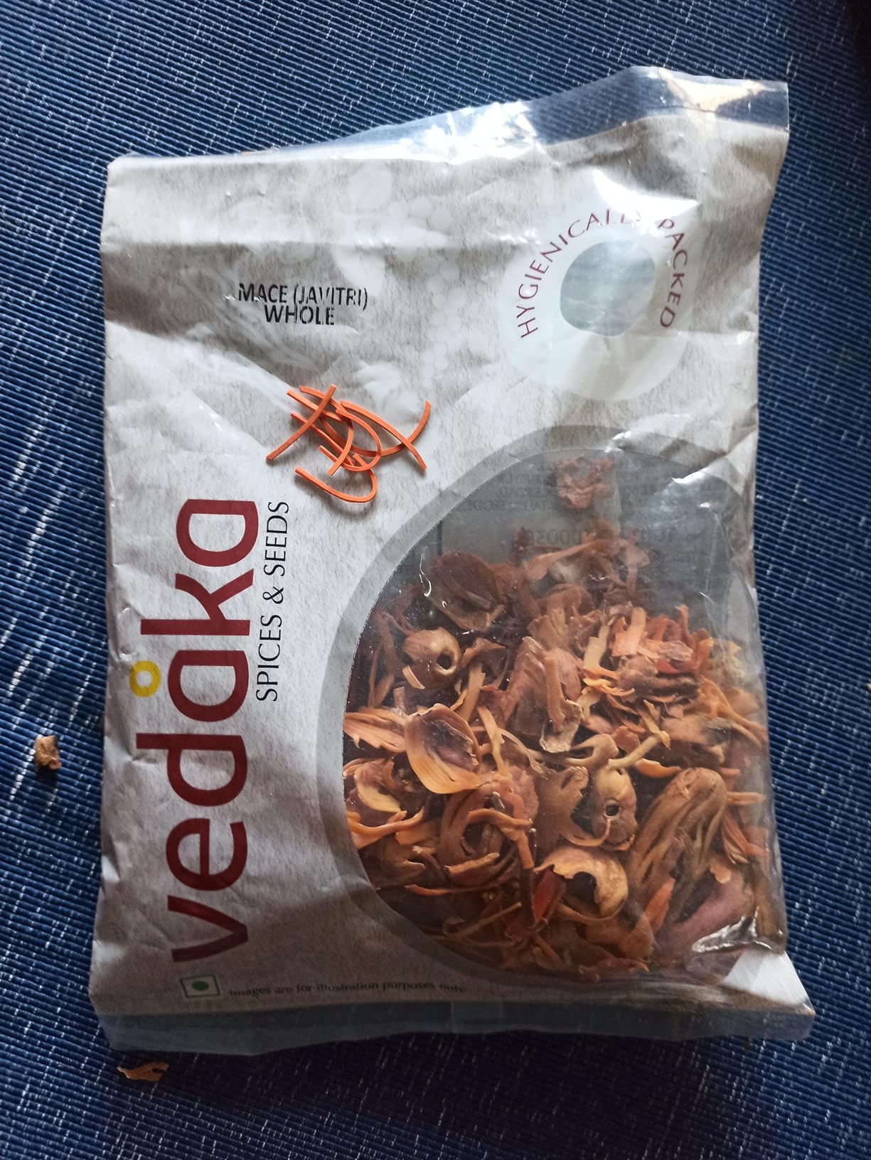 Vedaka Amazon Brand - Mace (Jaipatri) Whole, Spice Pouch, 100 g ...