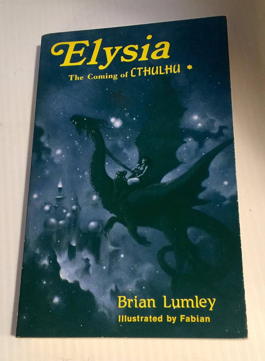 Elysia: The Coming of Cthulhu: Lumley, Brian: 9780932445322: Amazon.com ...