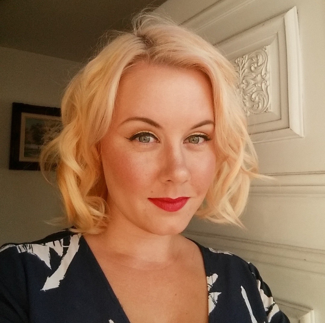 Amazon.in: Hope Nicholson: books, biography, latest update