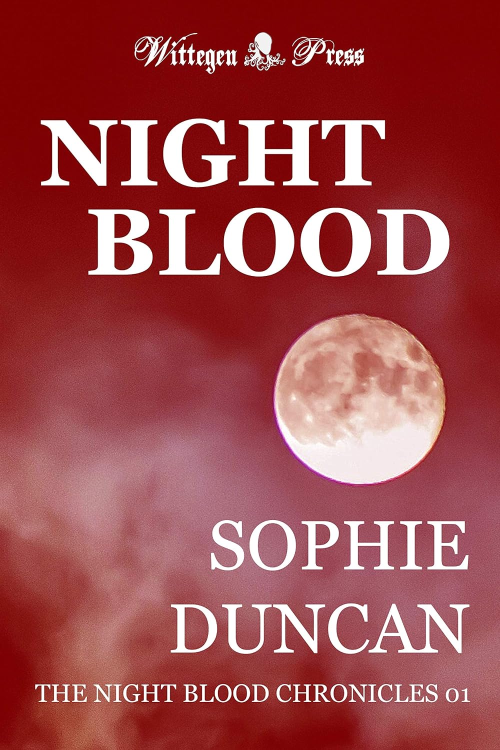 Amazon.com: Night Blood: When Coming of Age Means a Taste for Blood ...