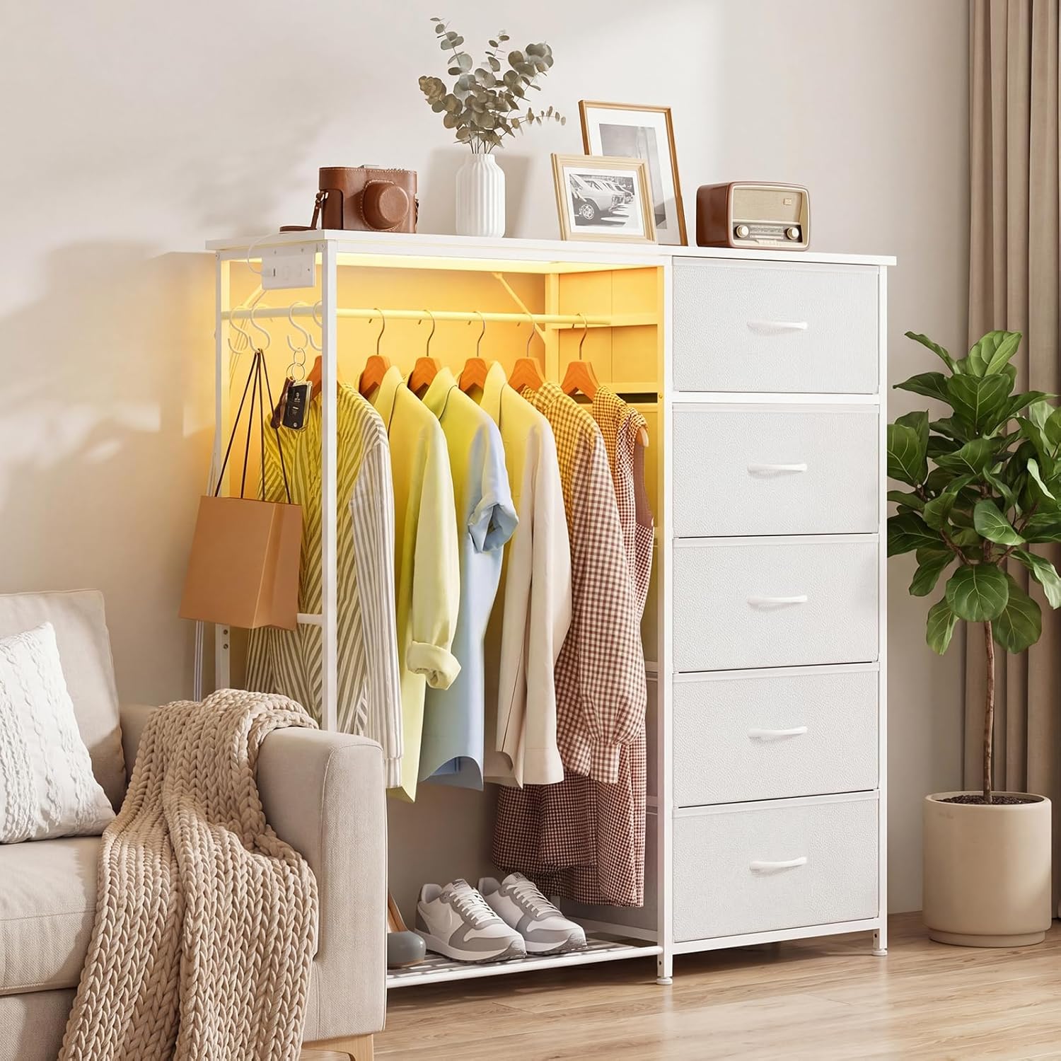 Amazon.com: SUPERLELE Dresser with Hanging Rack, 5 Drawers Cloest with ...