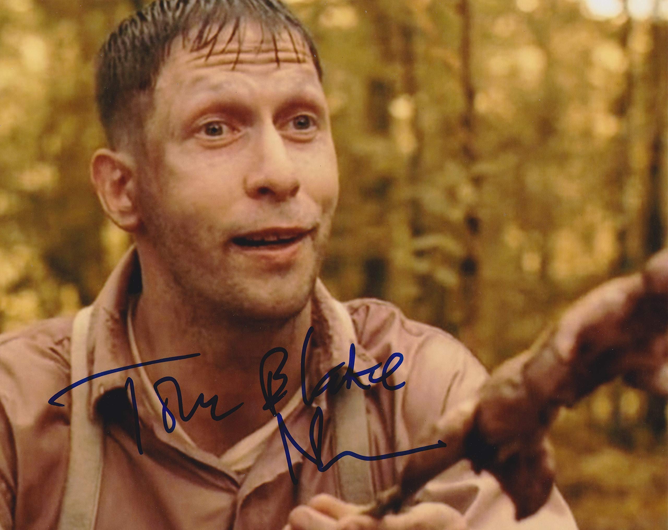 Agujeros De Tim Blake Nelson Crítica De Fuera De La Ley, Una Comedia
