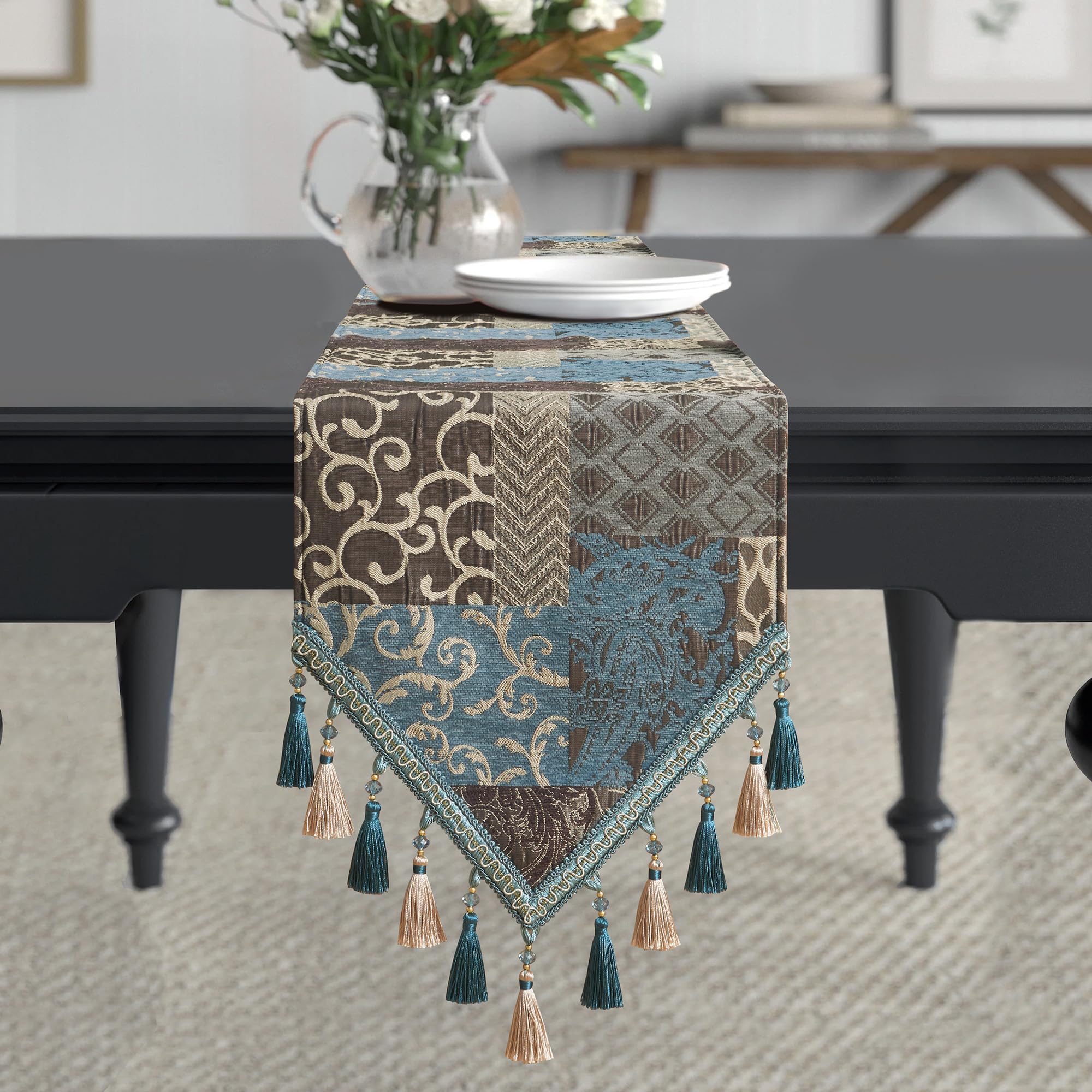 Amazon.com: Loom and Mill Luxury Table Runner 108 Inches Long ...