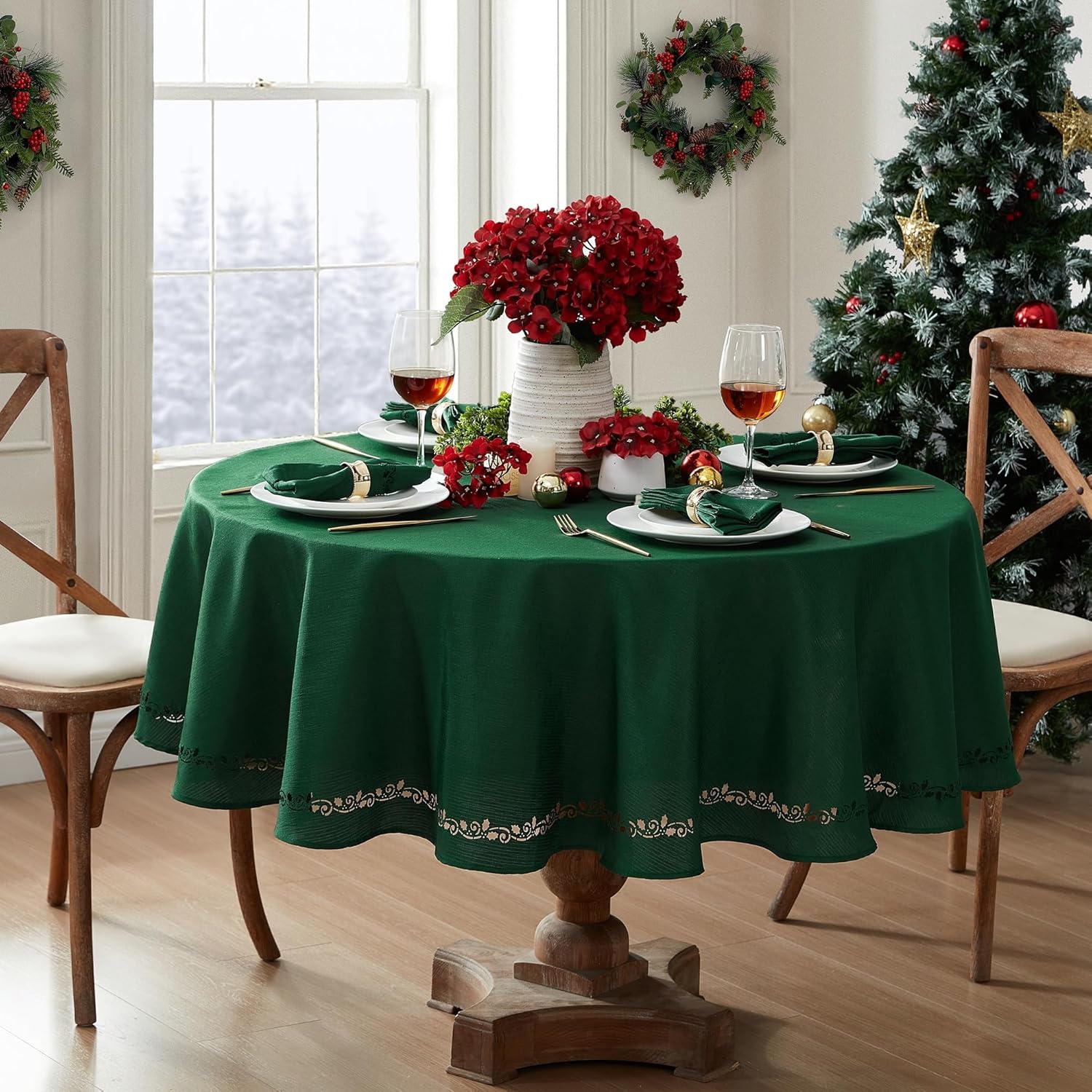 Amazon.com: Elrene Home Fashions Holly Scroll Laser Cut Holiday Fabric ...