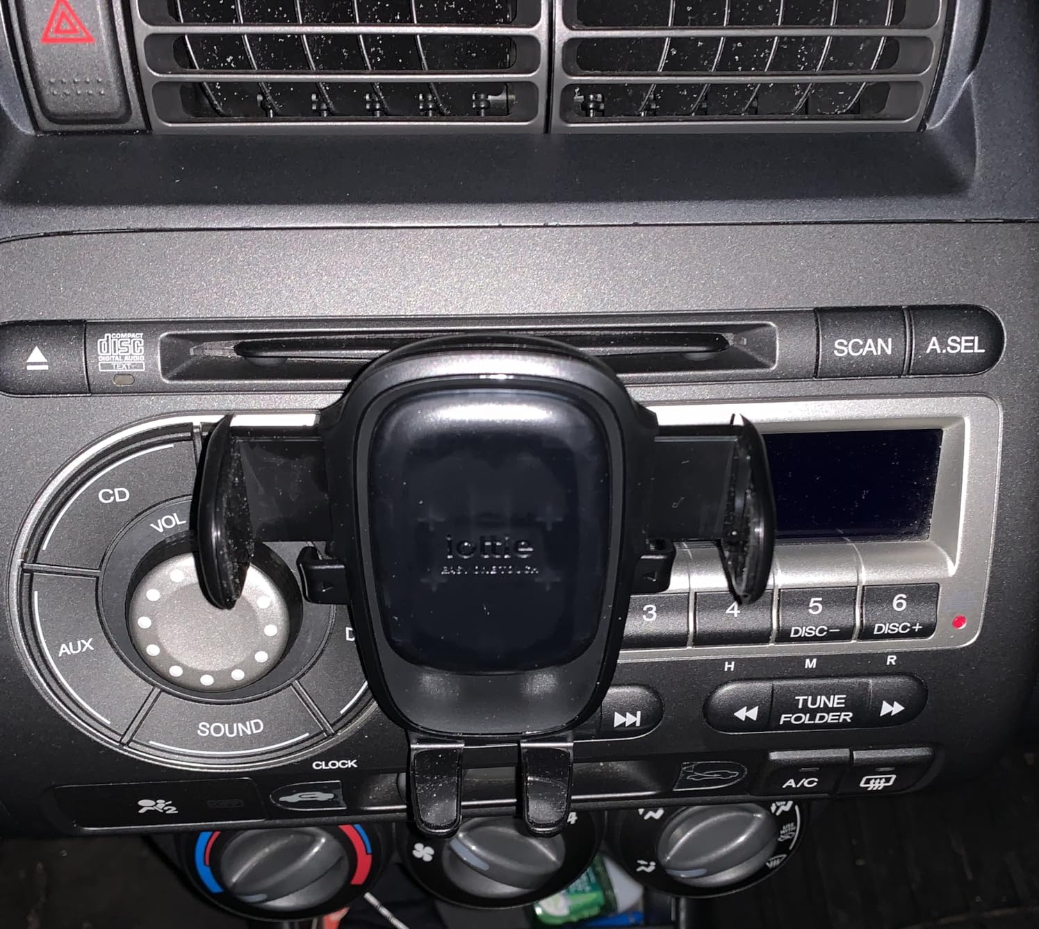 iOttie Easy One Touch 6 CD Slot Car Phone Mount - Universal Cell Phone ...