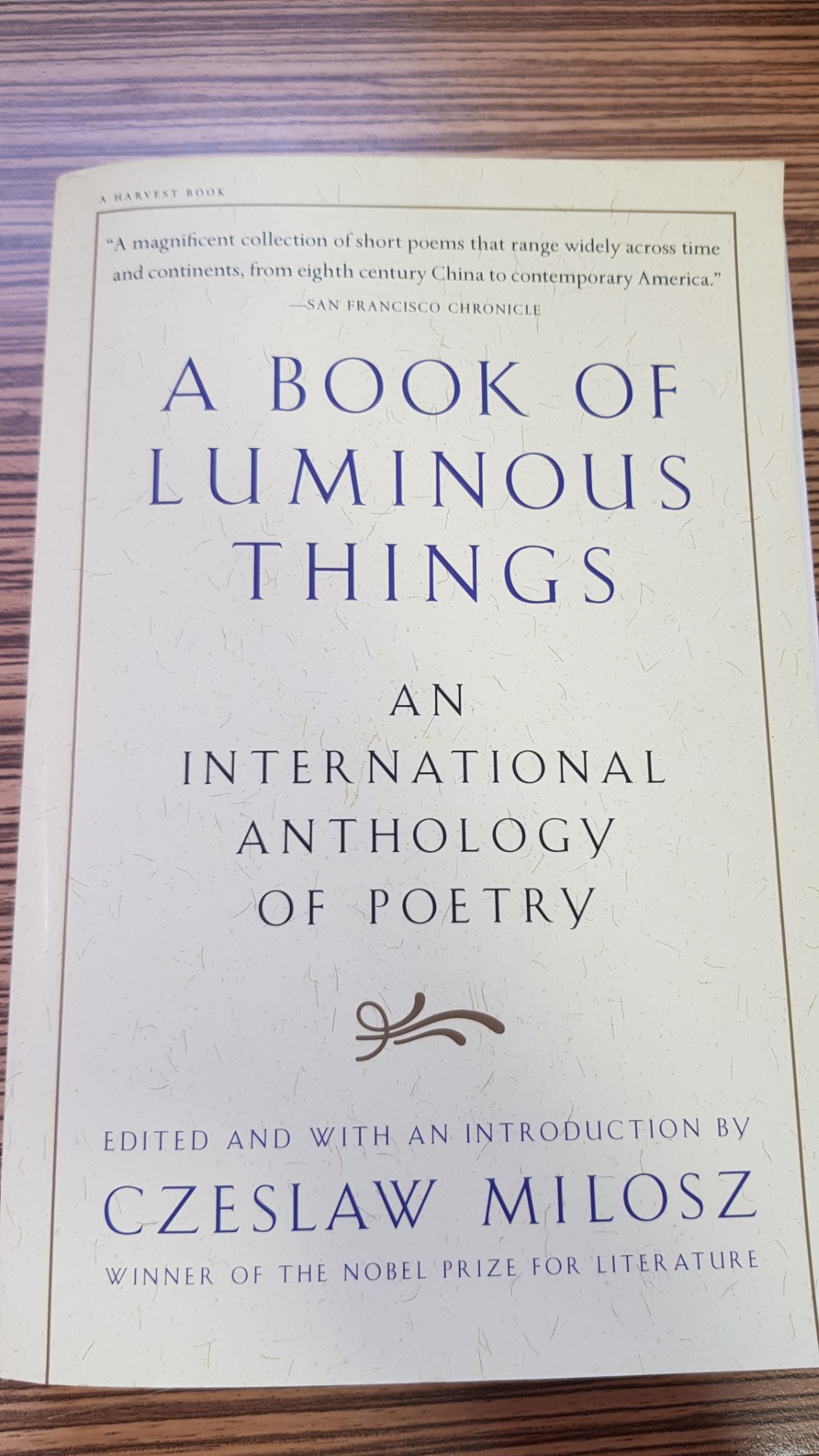 A Book of Luminous Things: An International Anthology of Poetry ...
