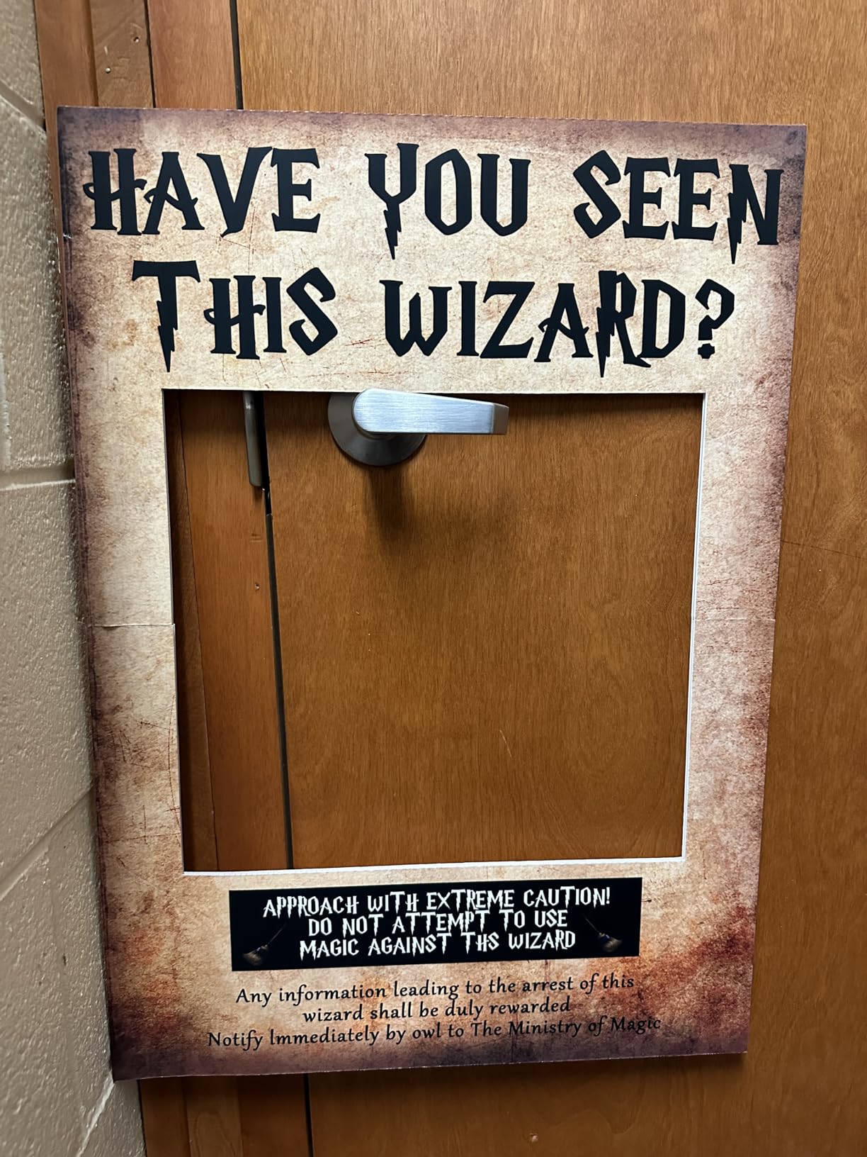 Amazon.com: Have You Seen This Wizard Photo Prop, Funny Wizard Themed ...
