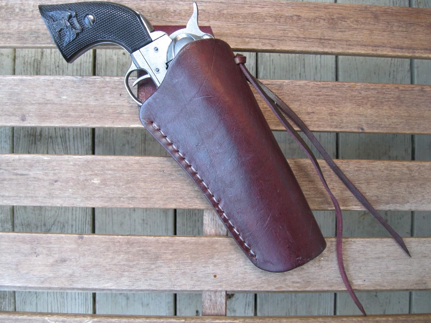 Amazon.com : Burgundy Right Handed Cross Draw Leather Gun Holster ...