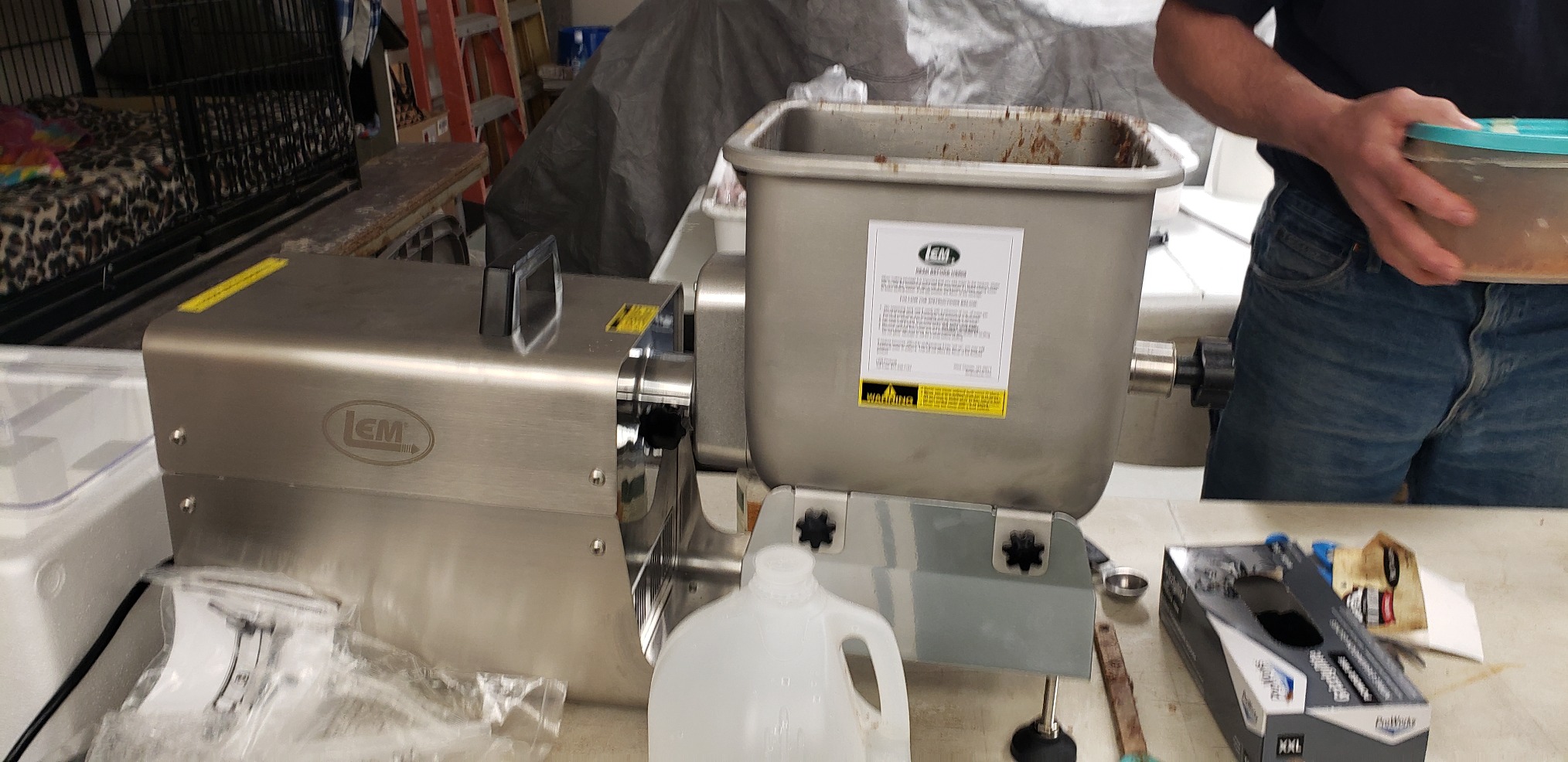 Amazon.com: LEM Products 733A Motorized or Manual Meat Mixer : Home ...