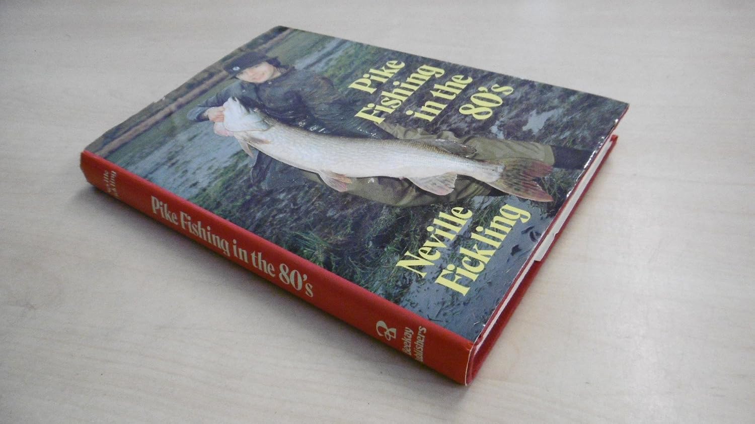 Pike Fishing in the 80's: Neville Fickling: 9780950759838: Amazon.com ...
