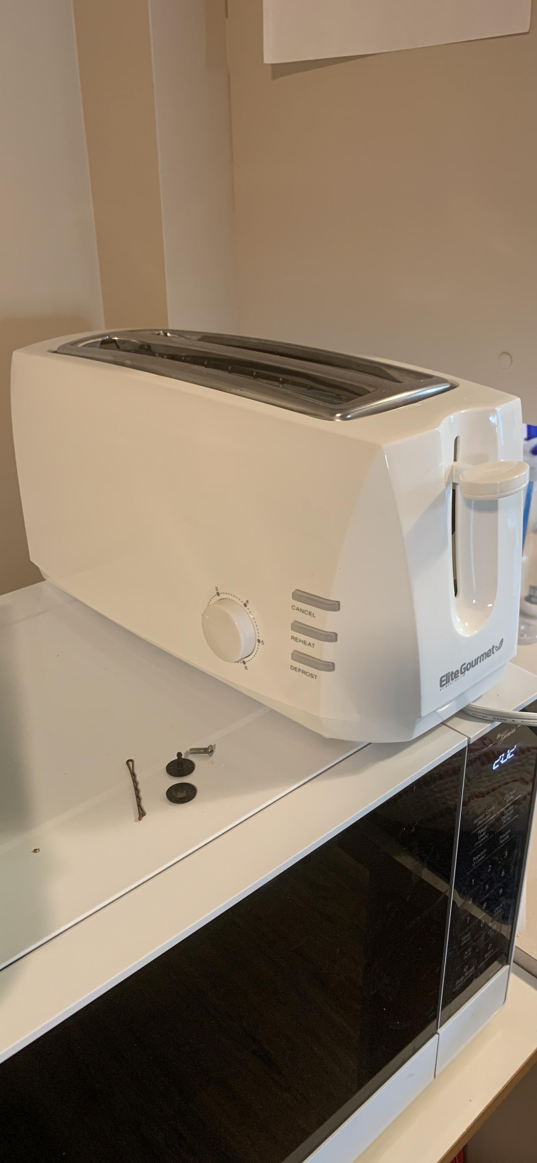 Maxi-Matic ECT-4829 Long Cool Touch 4-Slice Toaster with Extra Wide 1. ...