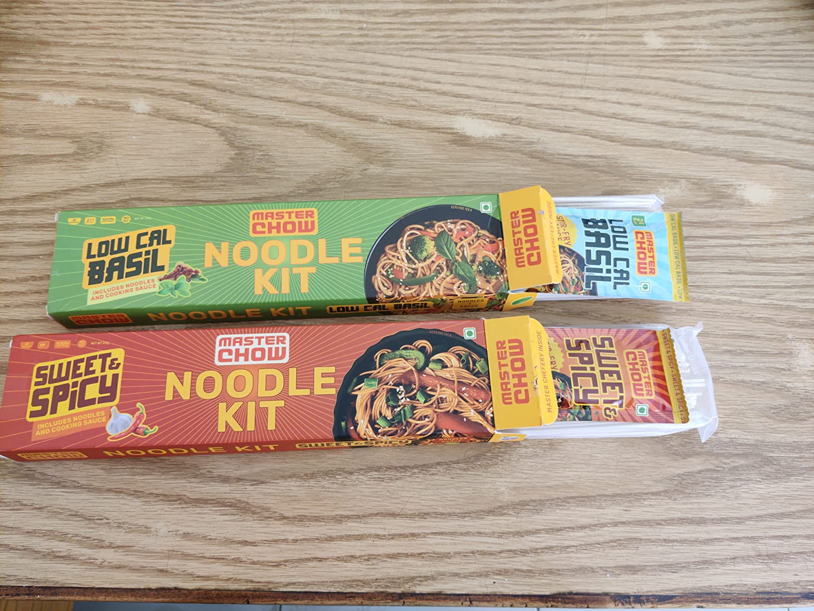 MasterChow Chefs Fav Noodle Kit | Basil Sauce with Whole Wheat Noodles ...
