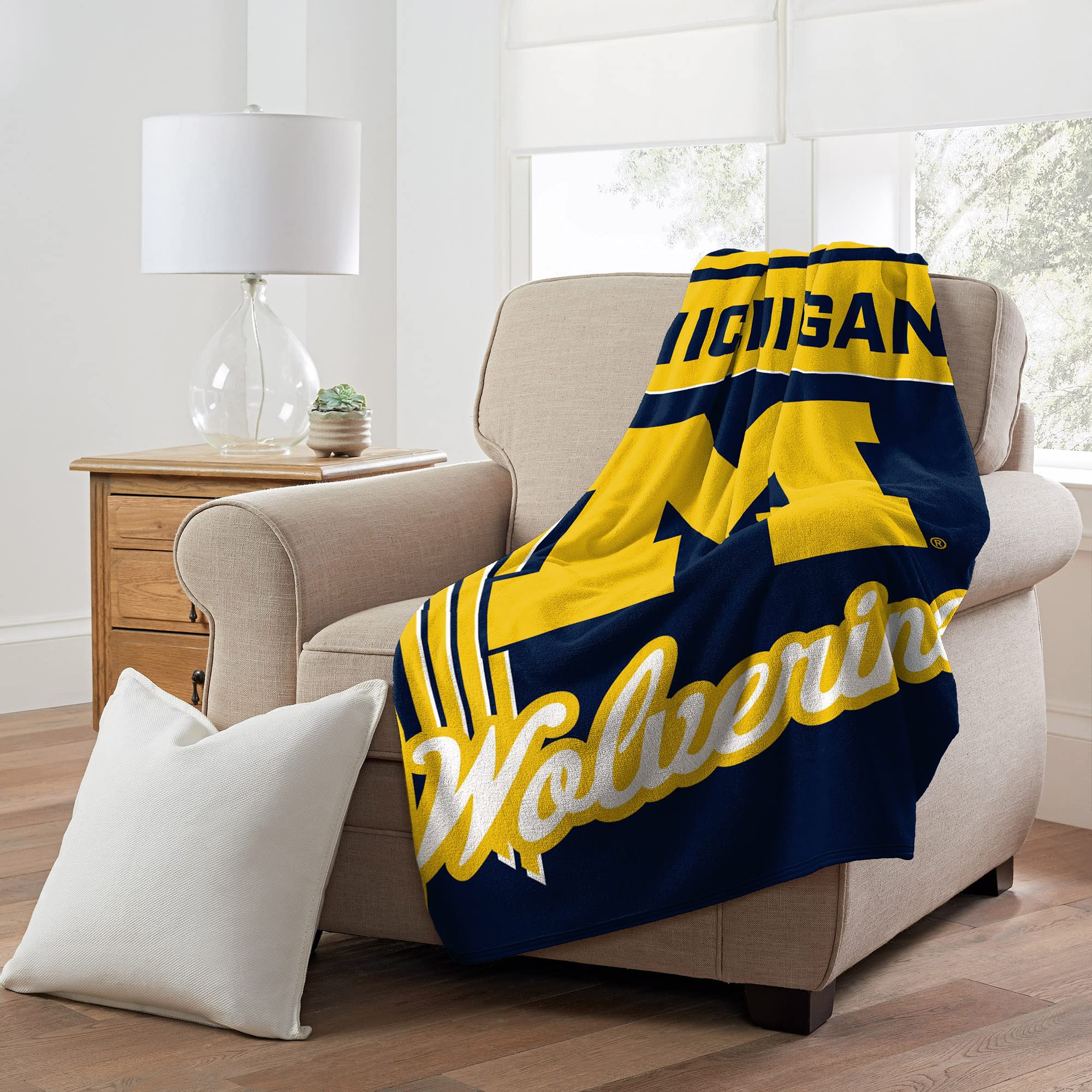Amazon.com: NORTHWEST NCAA Michigan Wolverines 46" x 60" Microfiber ...