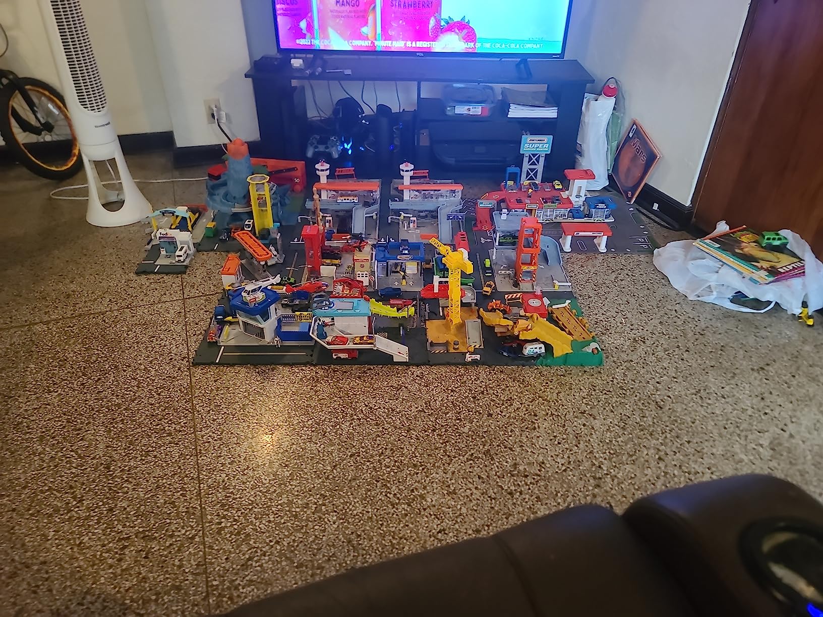 $10/mo - Finance Matchbox Cars Playset, Action Drivers Volcano Escape ...