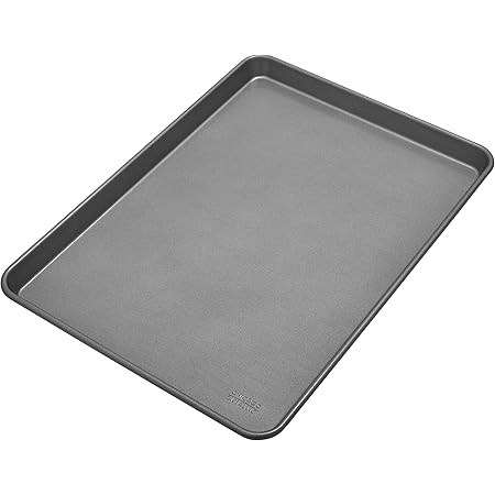 Amazon.com: Chicago Metallic Commercial II Non-Stick Small Cookie ...