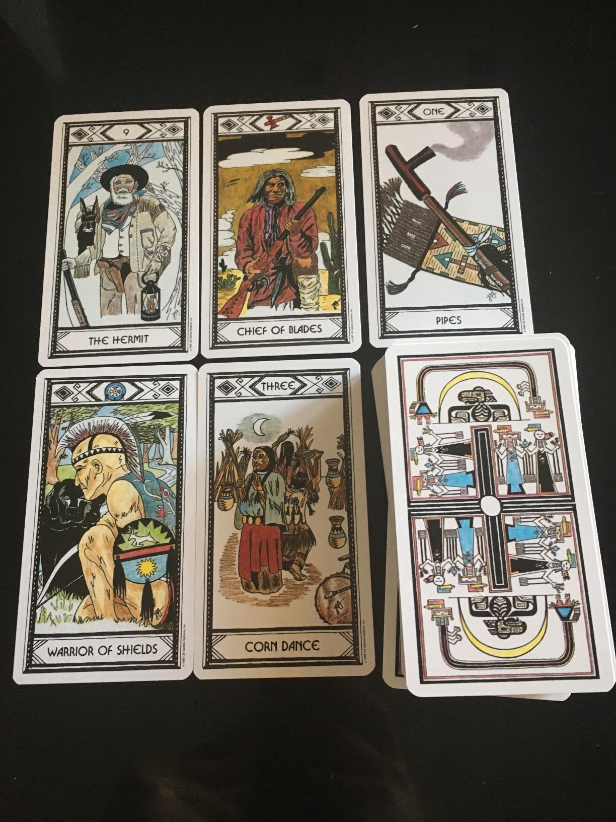 Native American Tarot Deck: Gonzalez, J. A.: 9780880790093: Amazon.com ...
