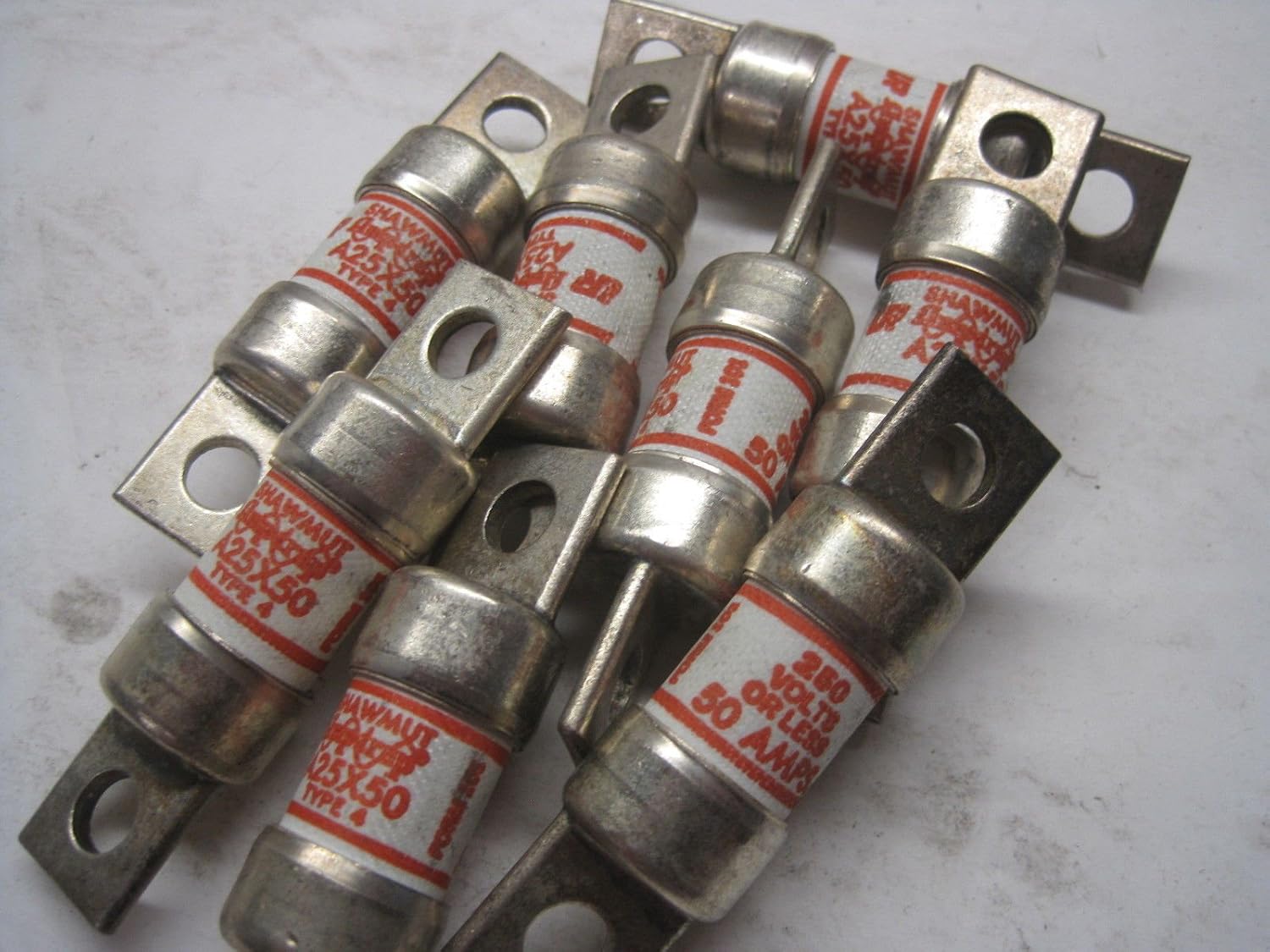 8 NEW AMP TRAP A25X50 FUSES TYPE 4 A25X50 - Amazon.com