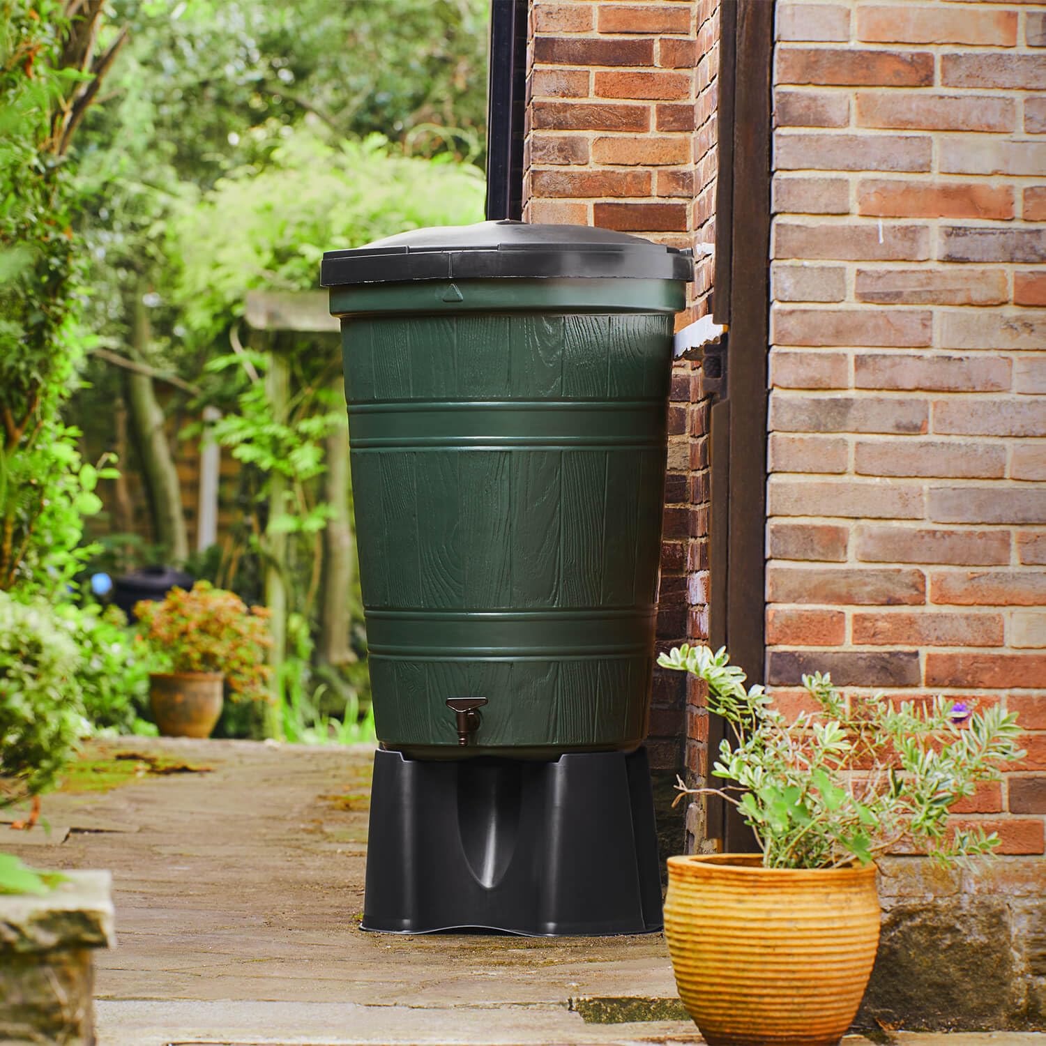 200L Recycled Plastic Green Water Butt | Kit Includes Tap, Stand ...