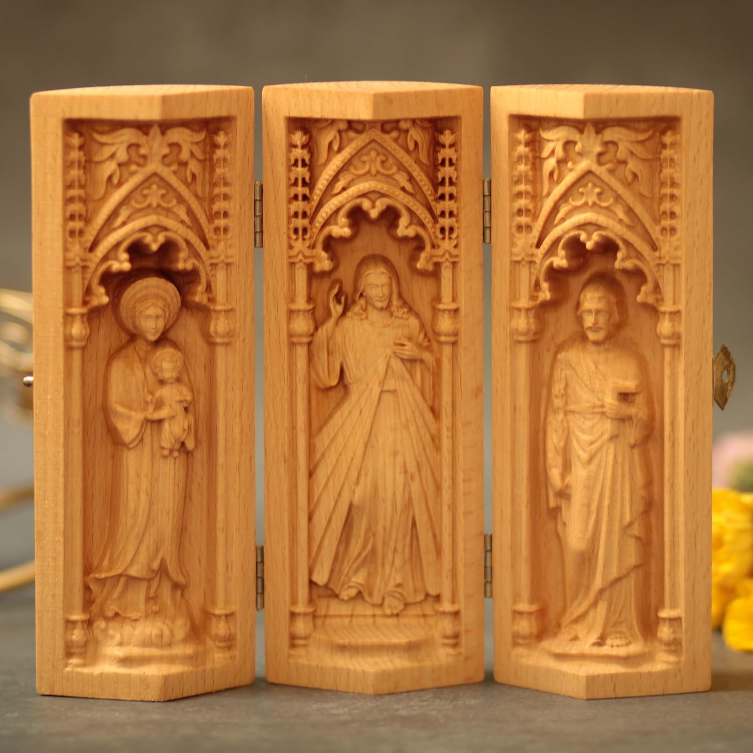 Amazon.com: Wooden Triptych Altar, Wooden Religious Gifts,Best Family ...