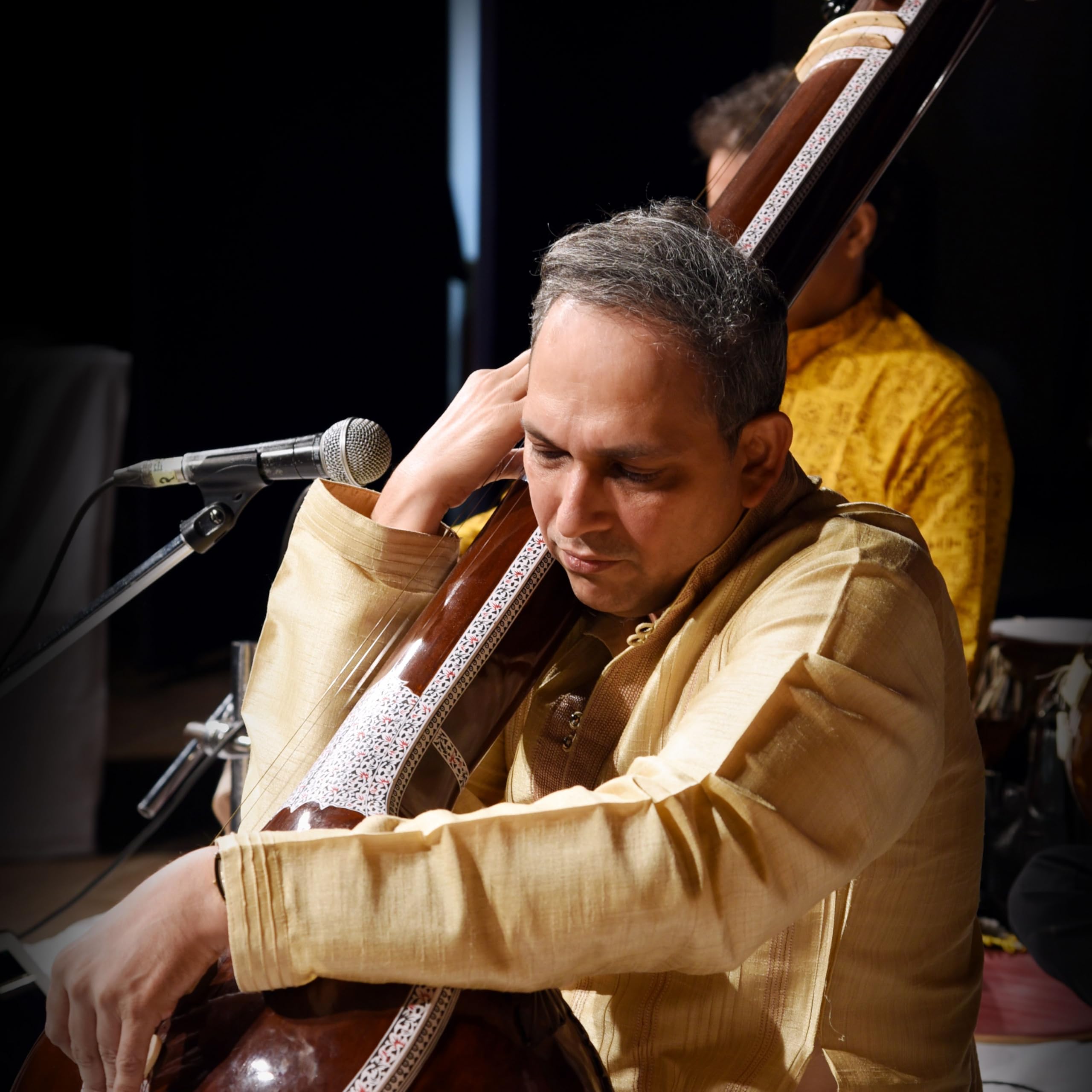 Katyar Kaljat Ghusli - Theme Song song by Instrumental, Shankar, Ehsaan ...