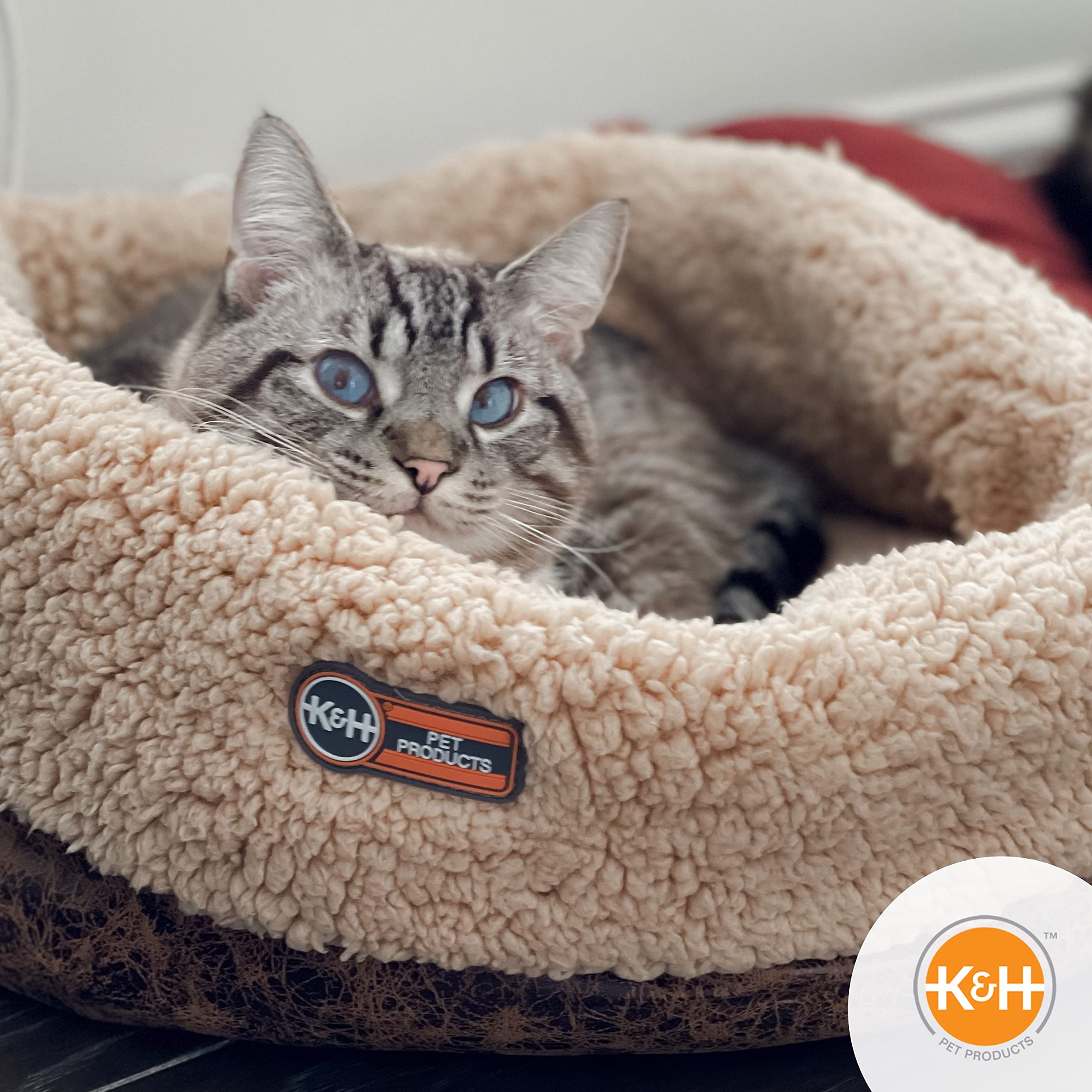 K&H PET PRODUCTS Thermo-Snuggle Cup Bomber - Indoor Heated Cat Bed ...