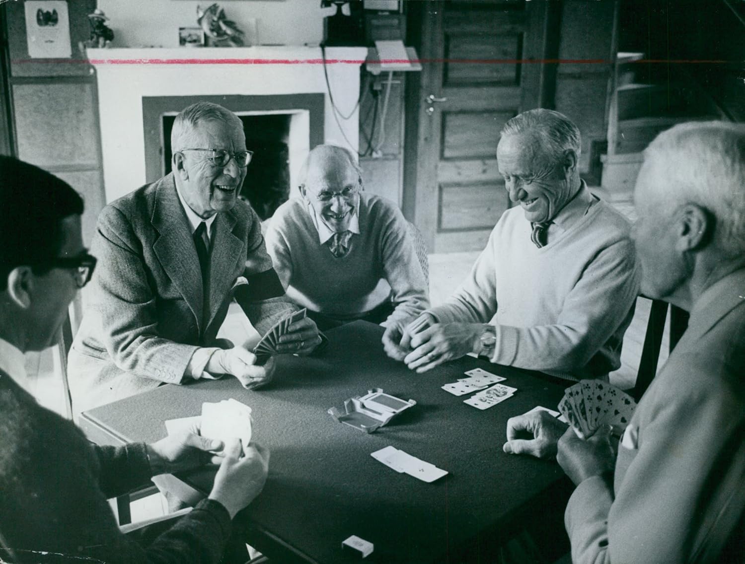 Amazon.com: Vintage photo of King Gustaf VI Adolf plays cards with ...