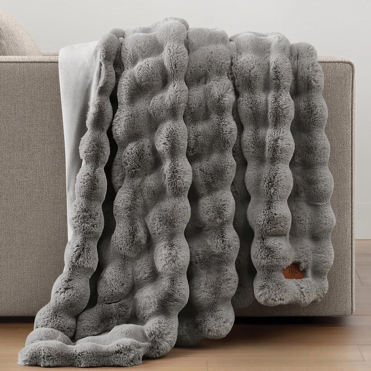 Amazon.com: Luxe Faux Fur Throw Gray : Home & Kitchen