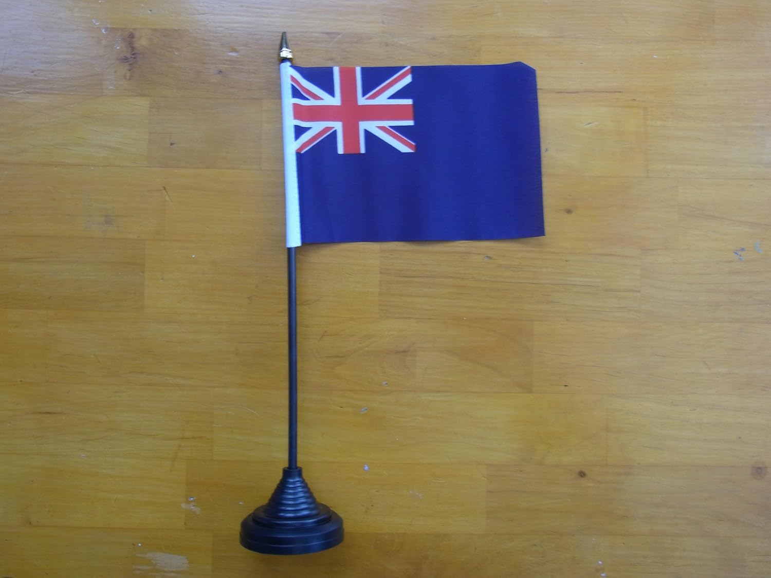 Amazon.com: Blue Ensign Royal Navy Naval Table Desk Flag : Office Products