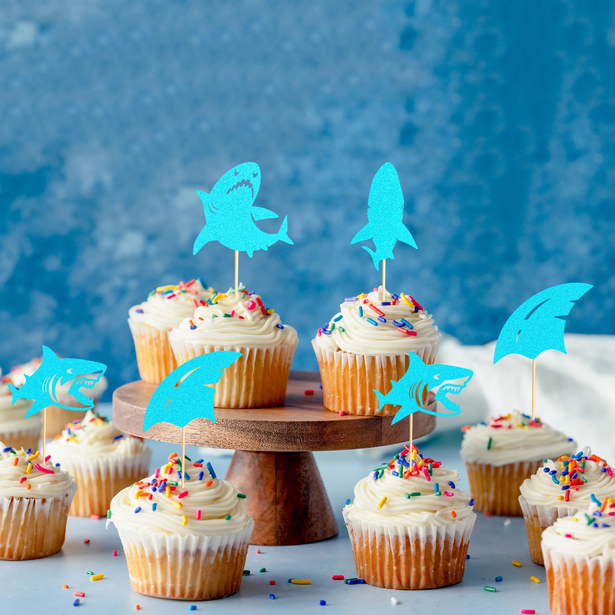 Hai Cupcakes Hi Hats – Trophy Cupcakes