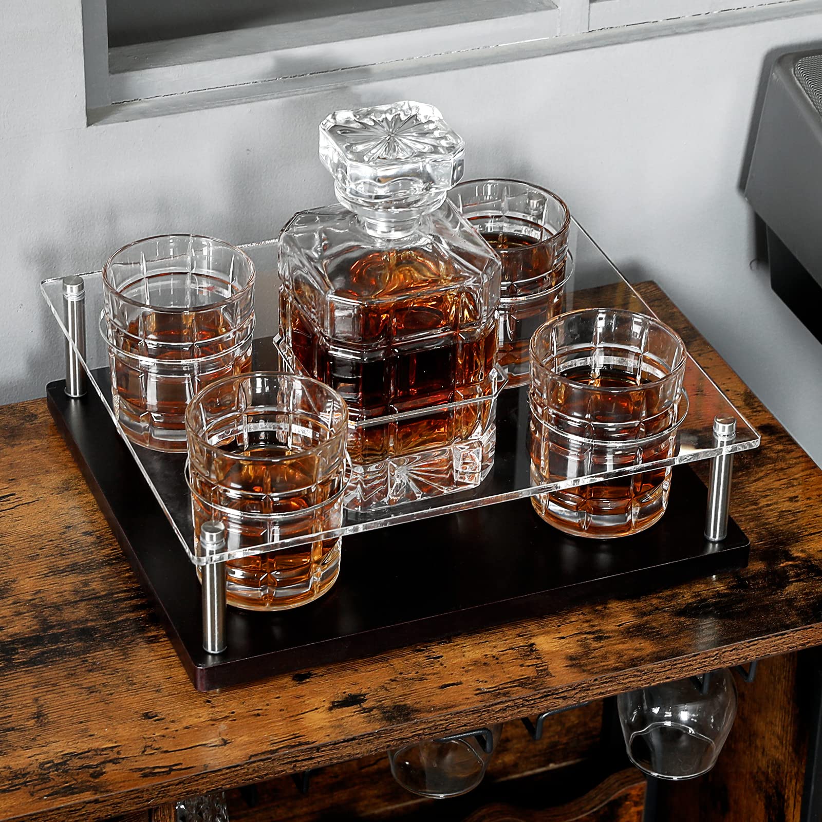 Snapklik.com : Whiskey Decanter Set
