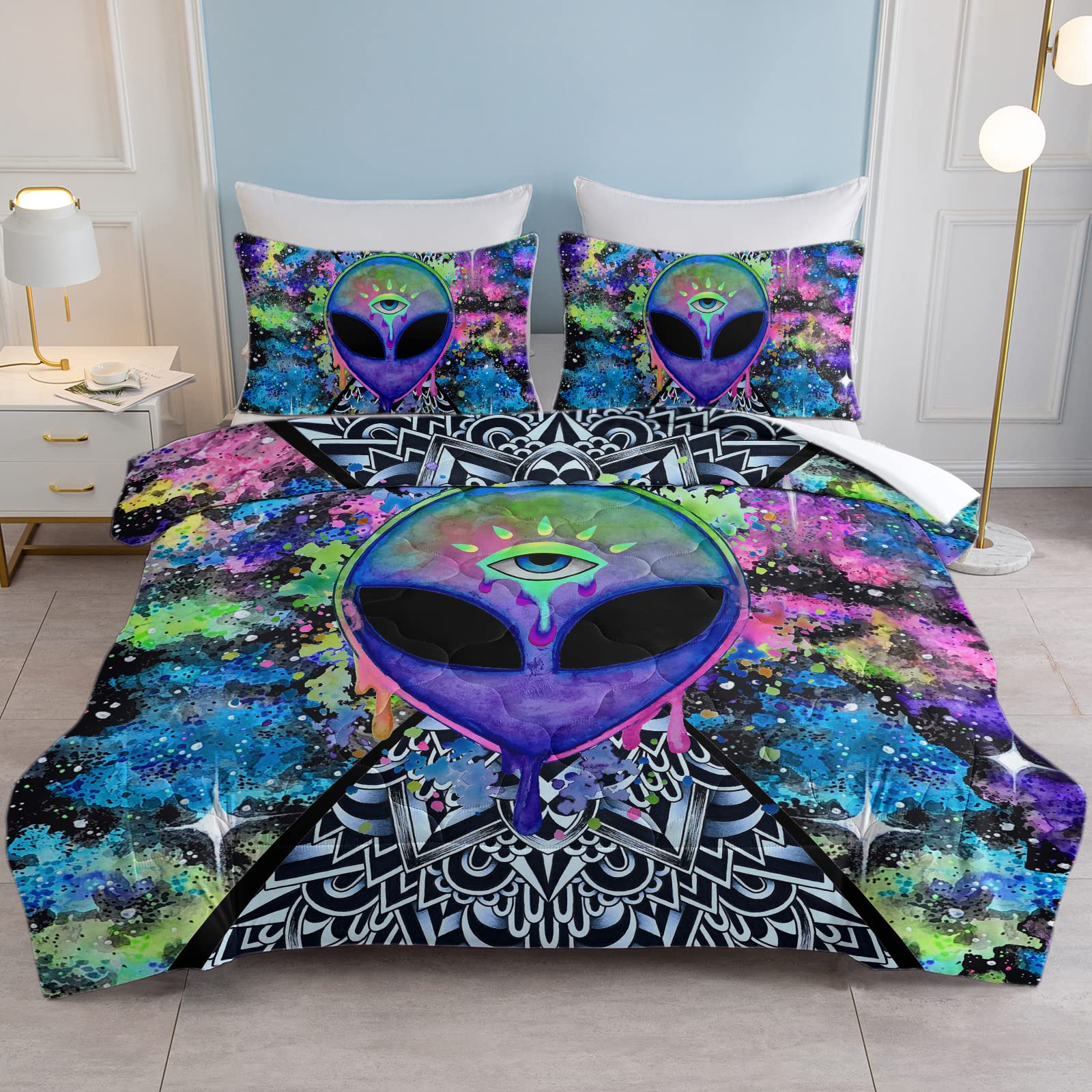 Amazon.com: SOULZZZ Trippy Alien California King Comforter Set Colorful ...