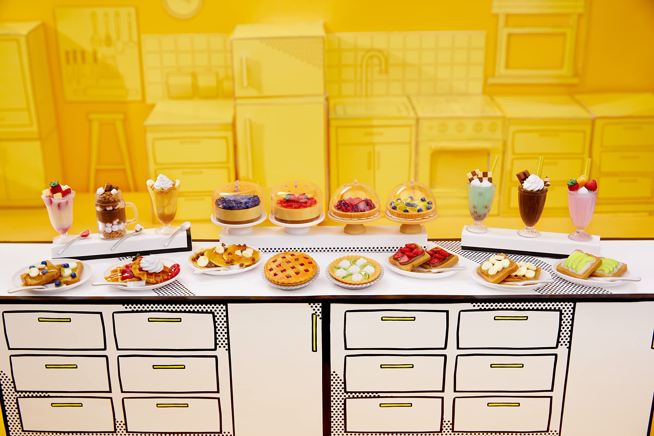 MGA's Miniverse Make It Mini...B0B94T2LMY | Encarguelo.com