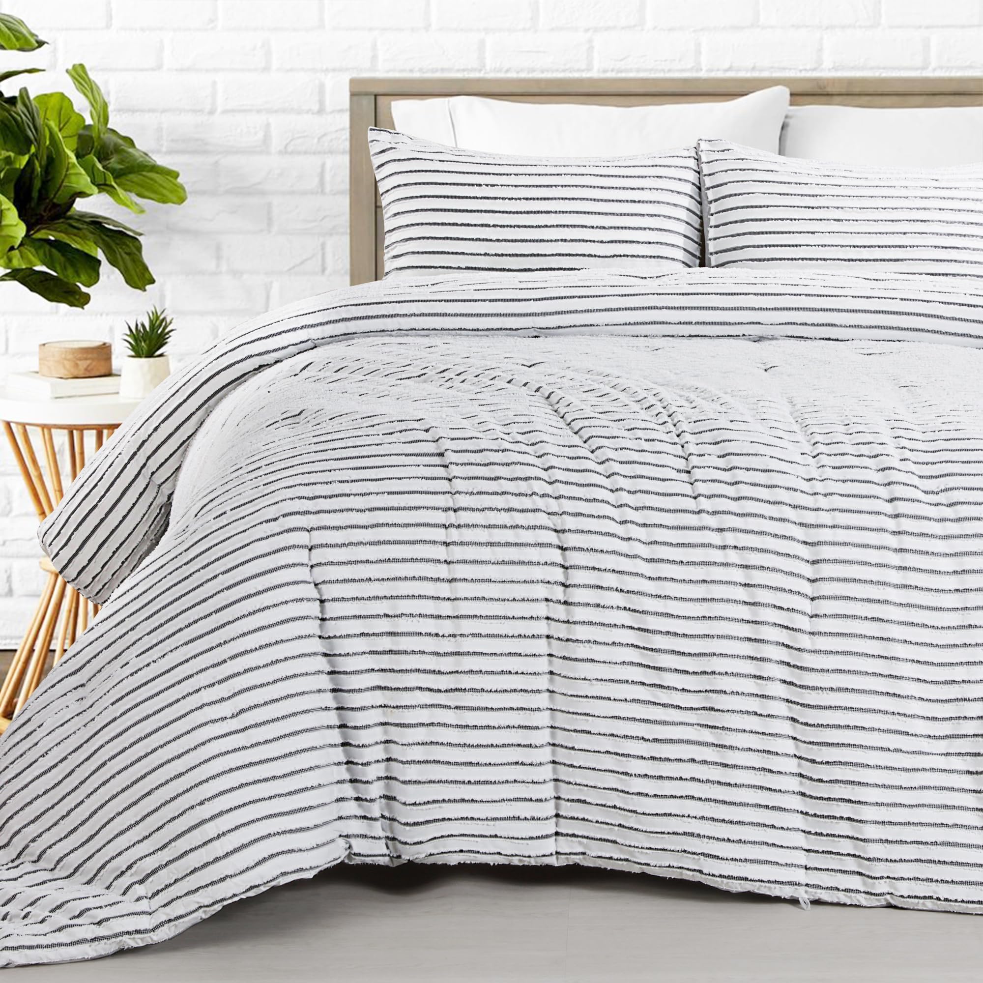 Amazon.com: Bedsure Oversized King Comforter Set - Khaki Oversized King ...