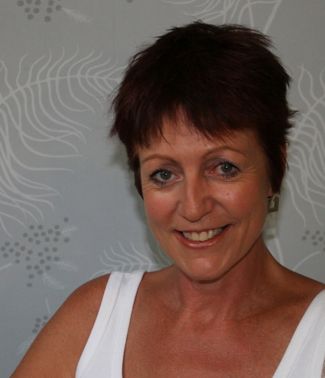 Amazon.co.uk: Sheila Keegan: books, biography, latest update