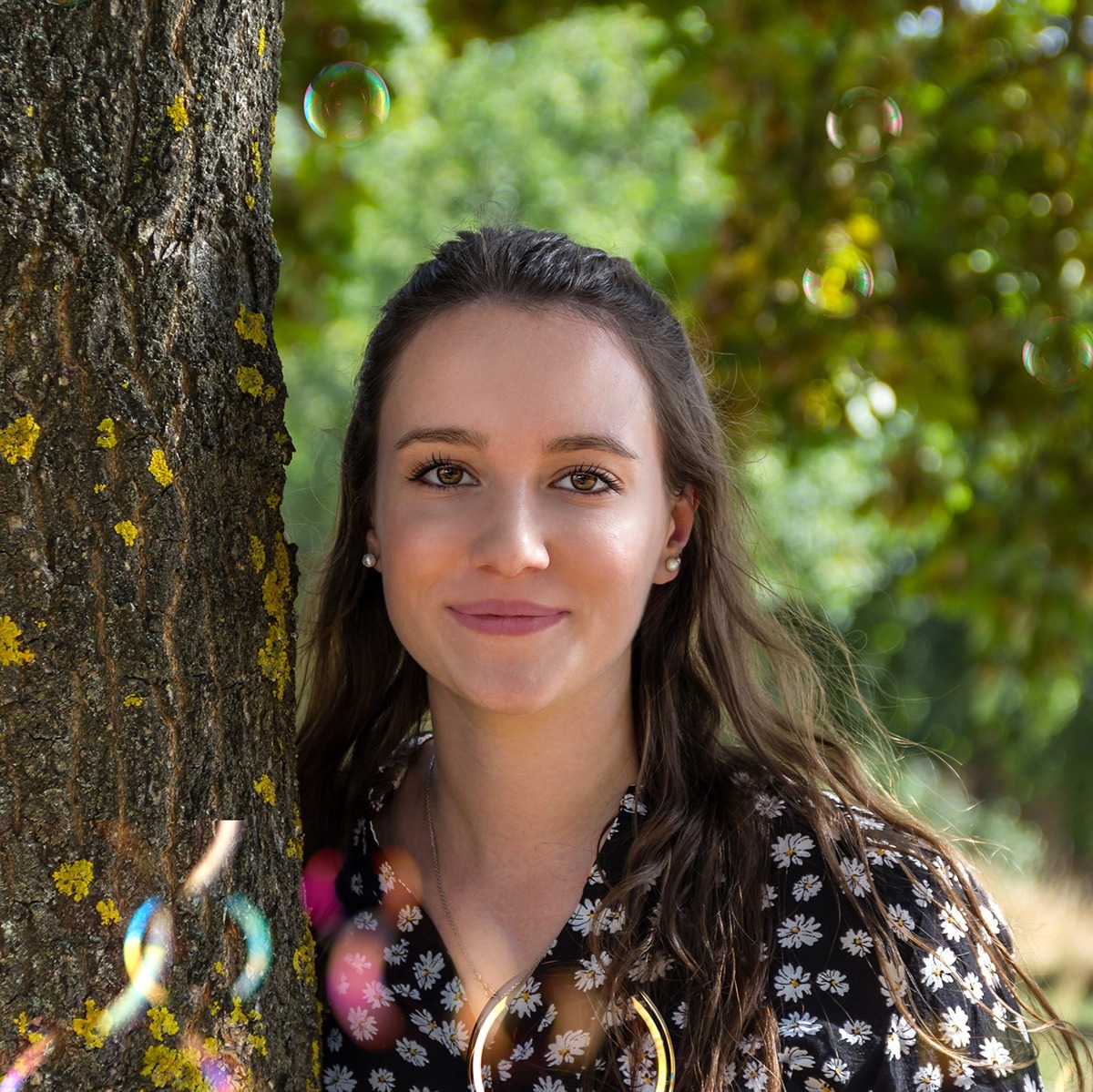 Amazon.co.uk: Violet Meadows: books, biography, latest update