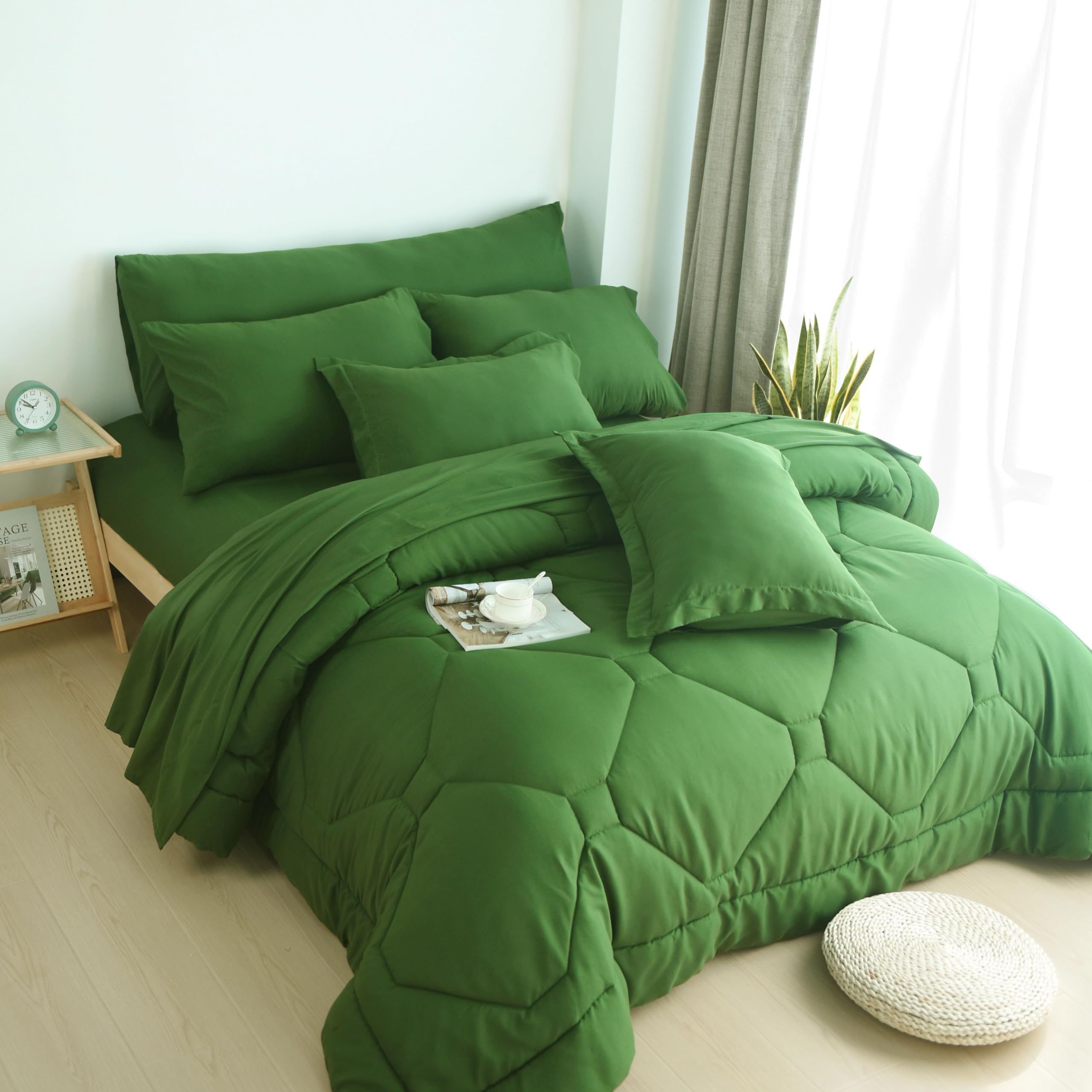 HIG 8 Pieces Modern Quilted Bedding Comforter Sets, Green All Season ...