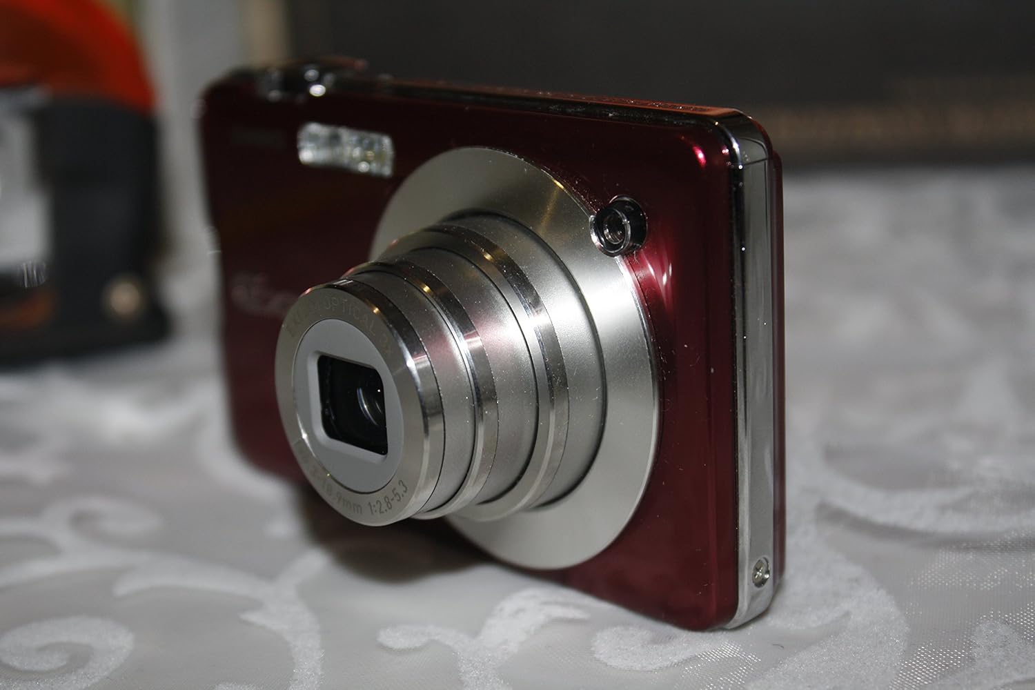 Amazon.com : Casio EXILIM Card EX-S10 10.1 MP Compact Digital Camera ...