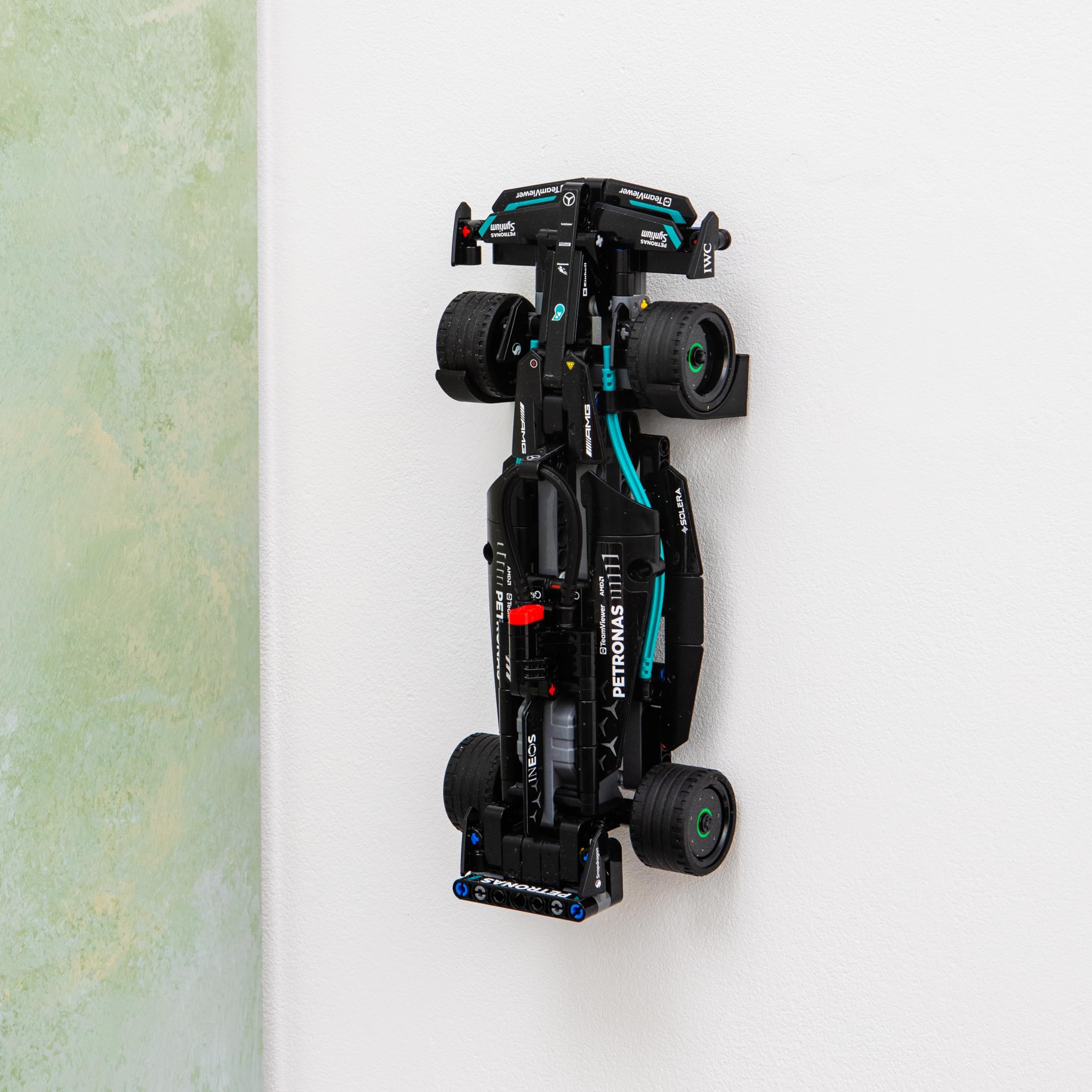 Brickify Support mural compatible avec Lego 42171 Mercedes-AMG F1 W14 E ...