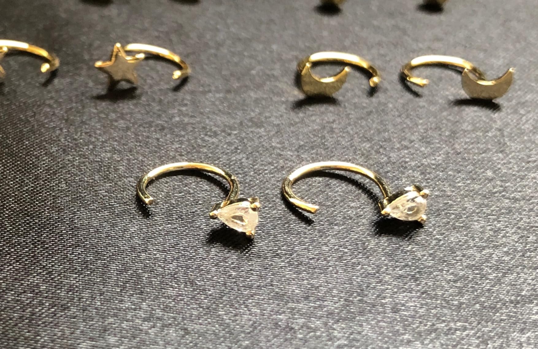 VELORICHE 8 Pairs Gold Open Huggie Hoop Earring Tiny CZ Half Hoop ...