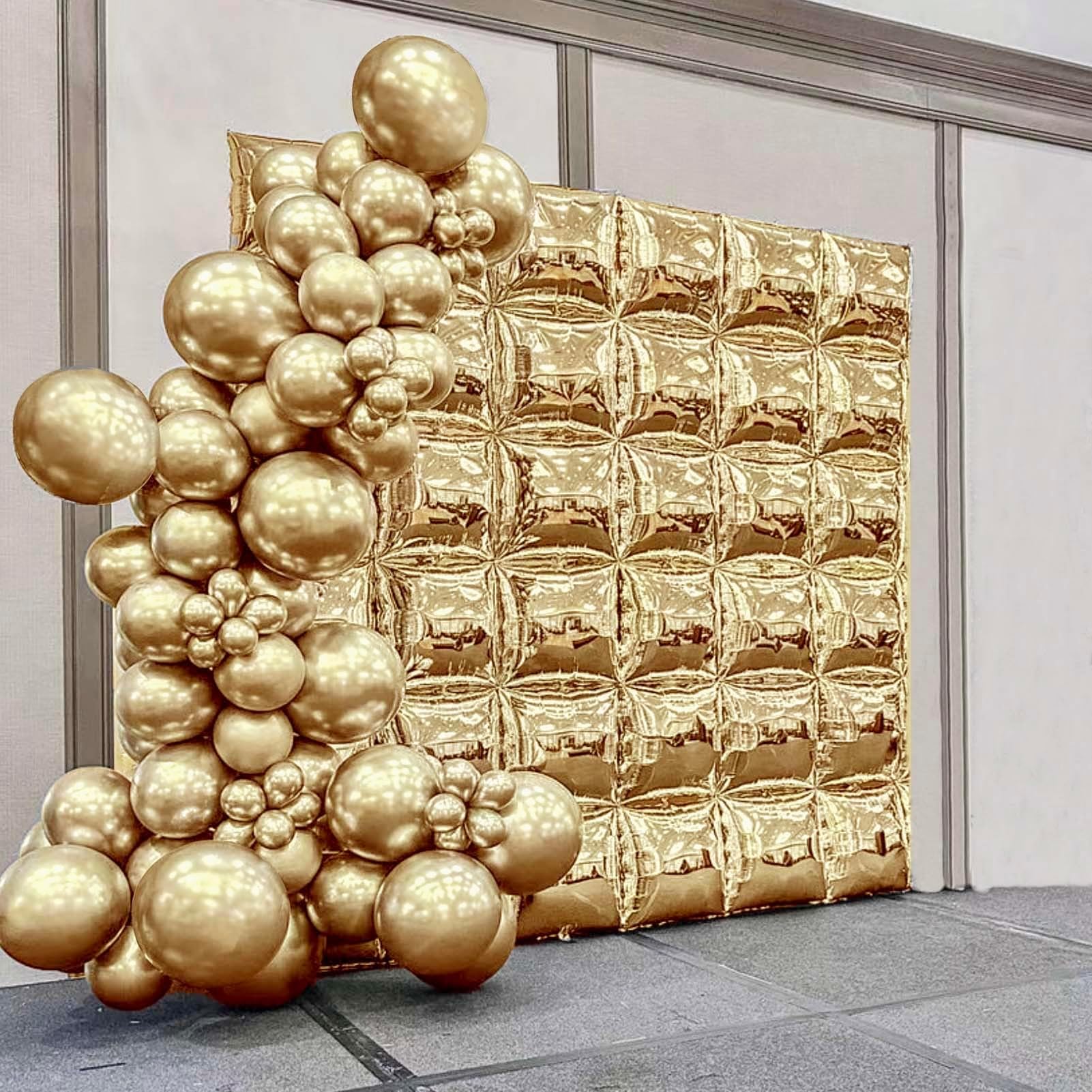 Amazon.com : Orgnafey Chrome Gold Mylar Flat Square Foil Balloons Wall ...