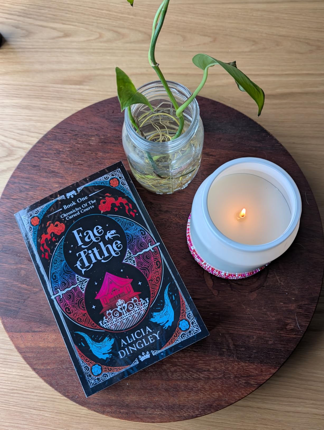 Fae Tithe : Book 1 of Chronicles of the Cursed Courts eBook : Dingley ...