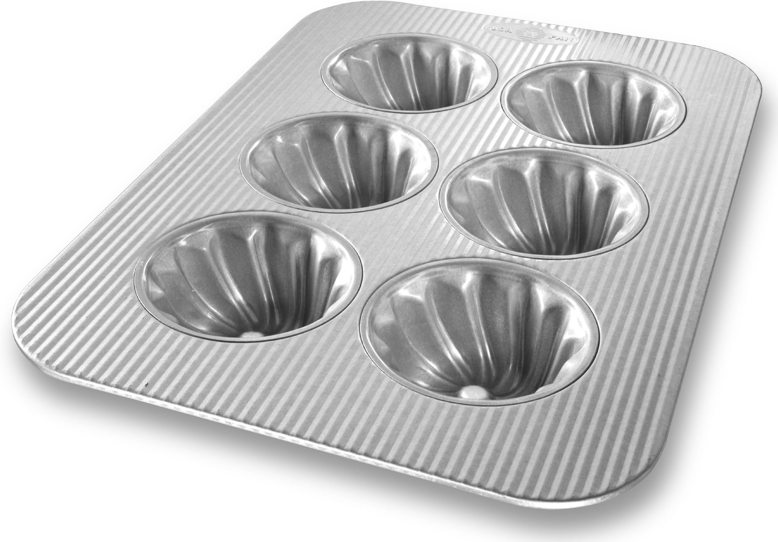 Amazon.com: USA Pan Bakeware Swirl Cupcake Pan, 6 Well, Nonstick ...