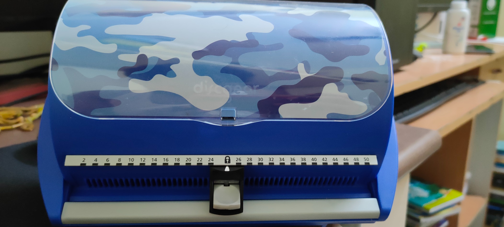 DiscGear Selector 50FX 50-Disc CD Case w/Title Sheet - Blue : Amazon.in ...