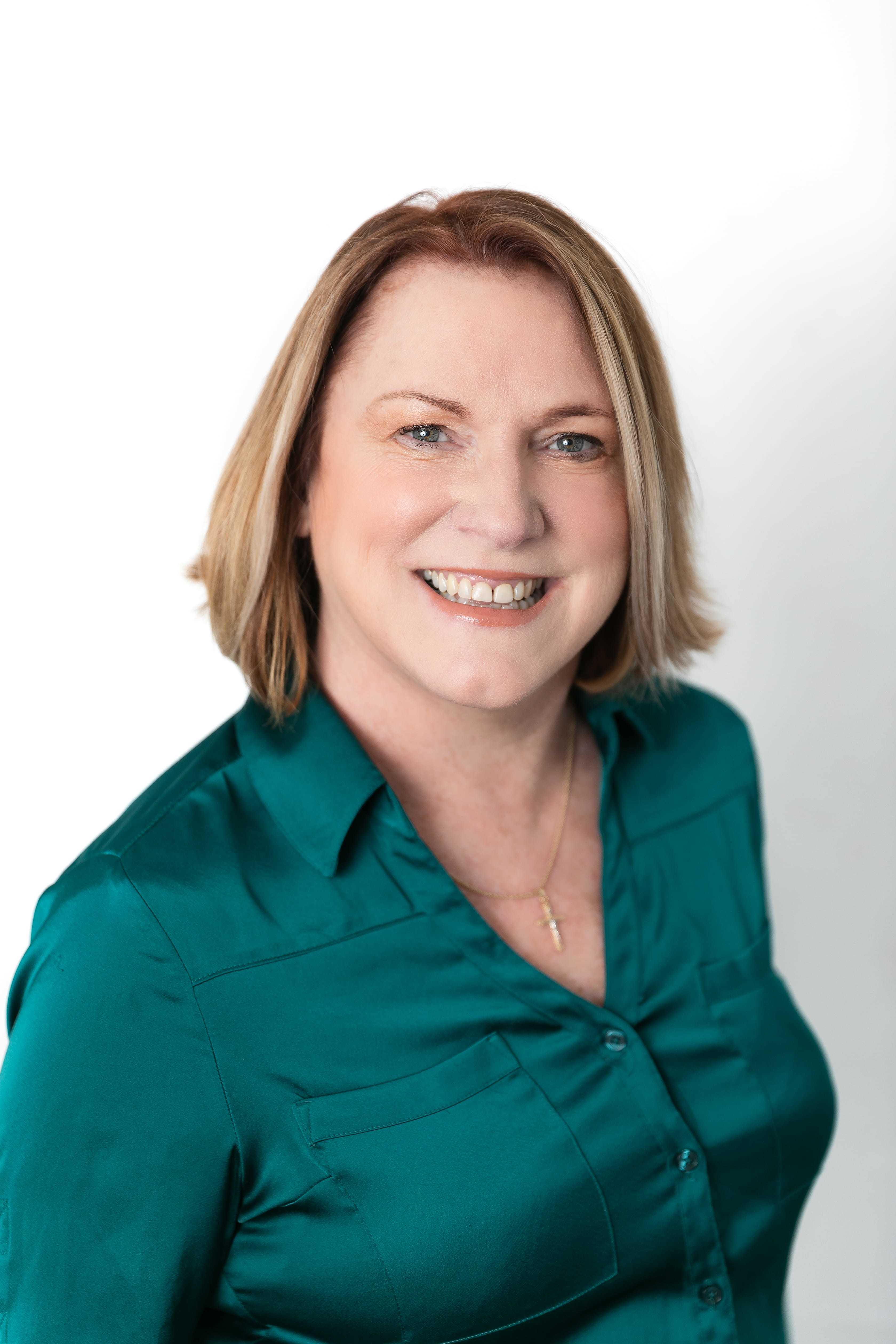 Amazon.co.uk: Eileen Kelly: books, biography, latest update