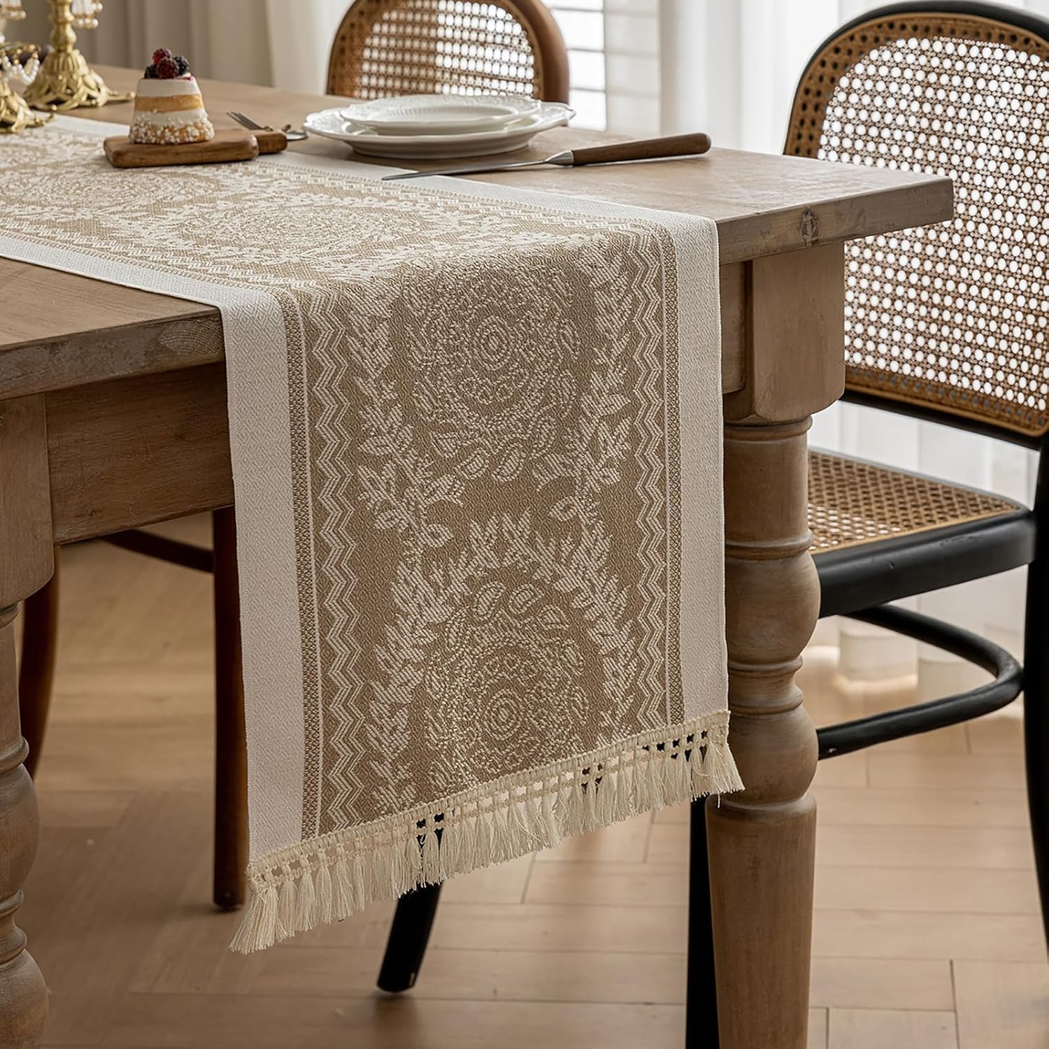 Amazon.com: QGenuine Linen-Like Farmhouse Rustic Polyester Table Runner ...