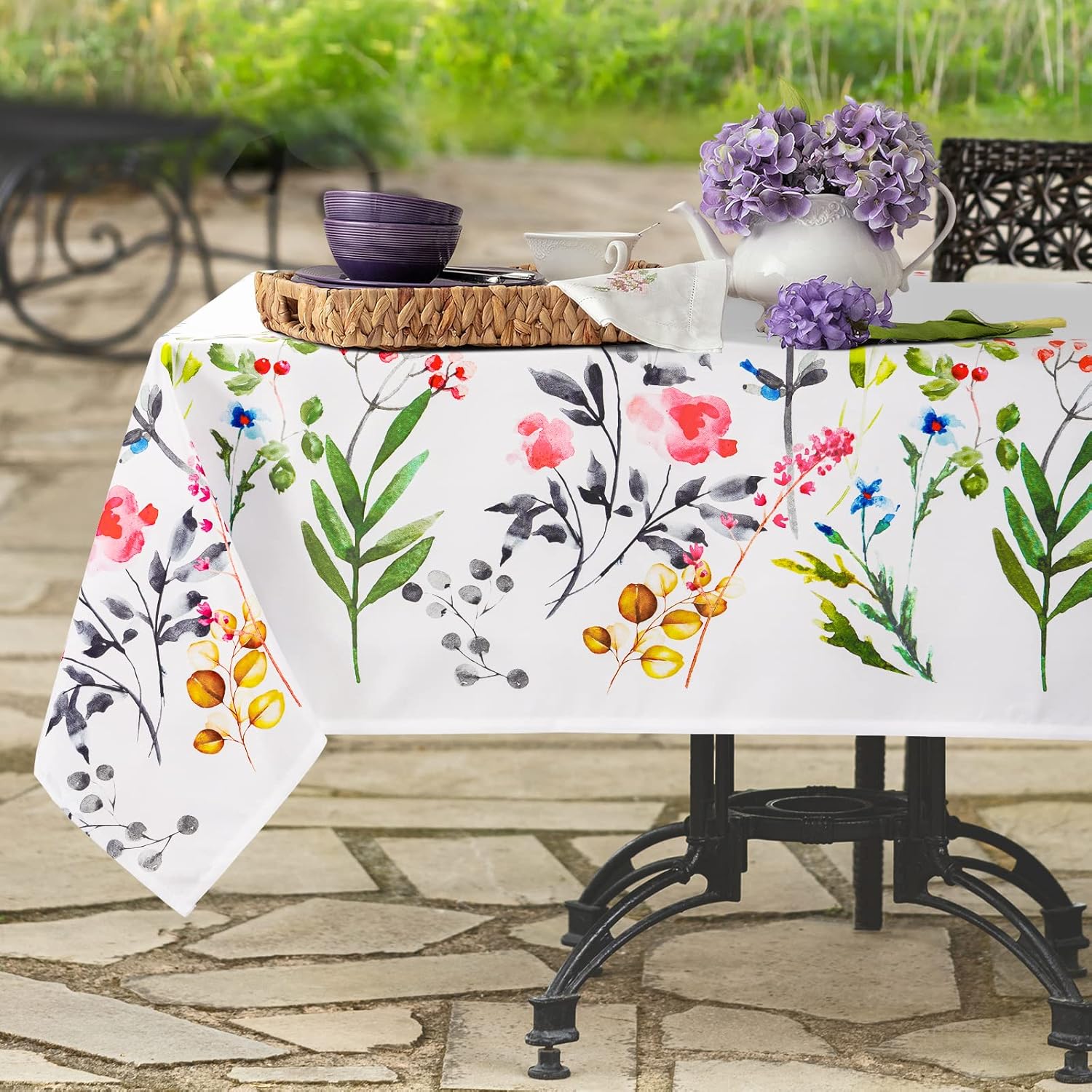 Amazon.com: Pocass Watercolor Wild Flowers Tablecloth Summer Floral ...