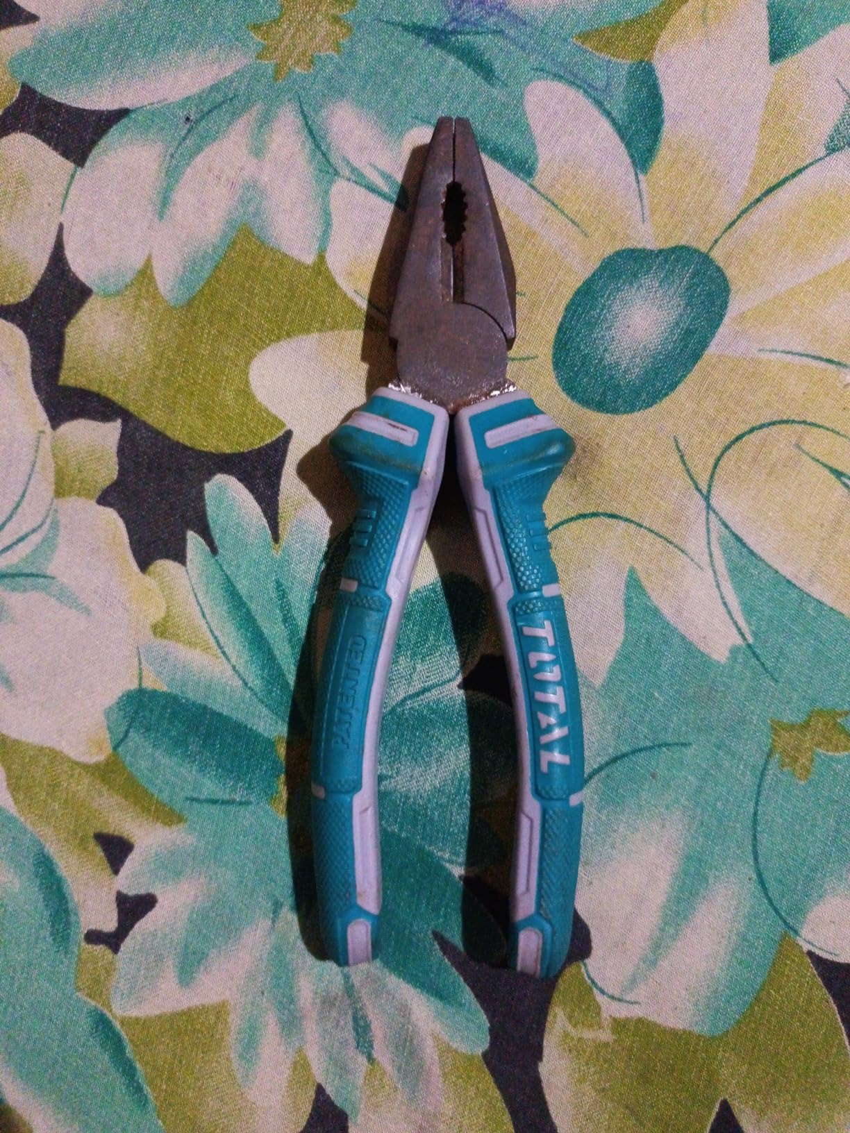 MR LIGHT TOTAL Total Combination Pliers, Chrome Vanadium (Cr-V) High ...