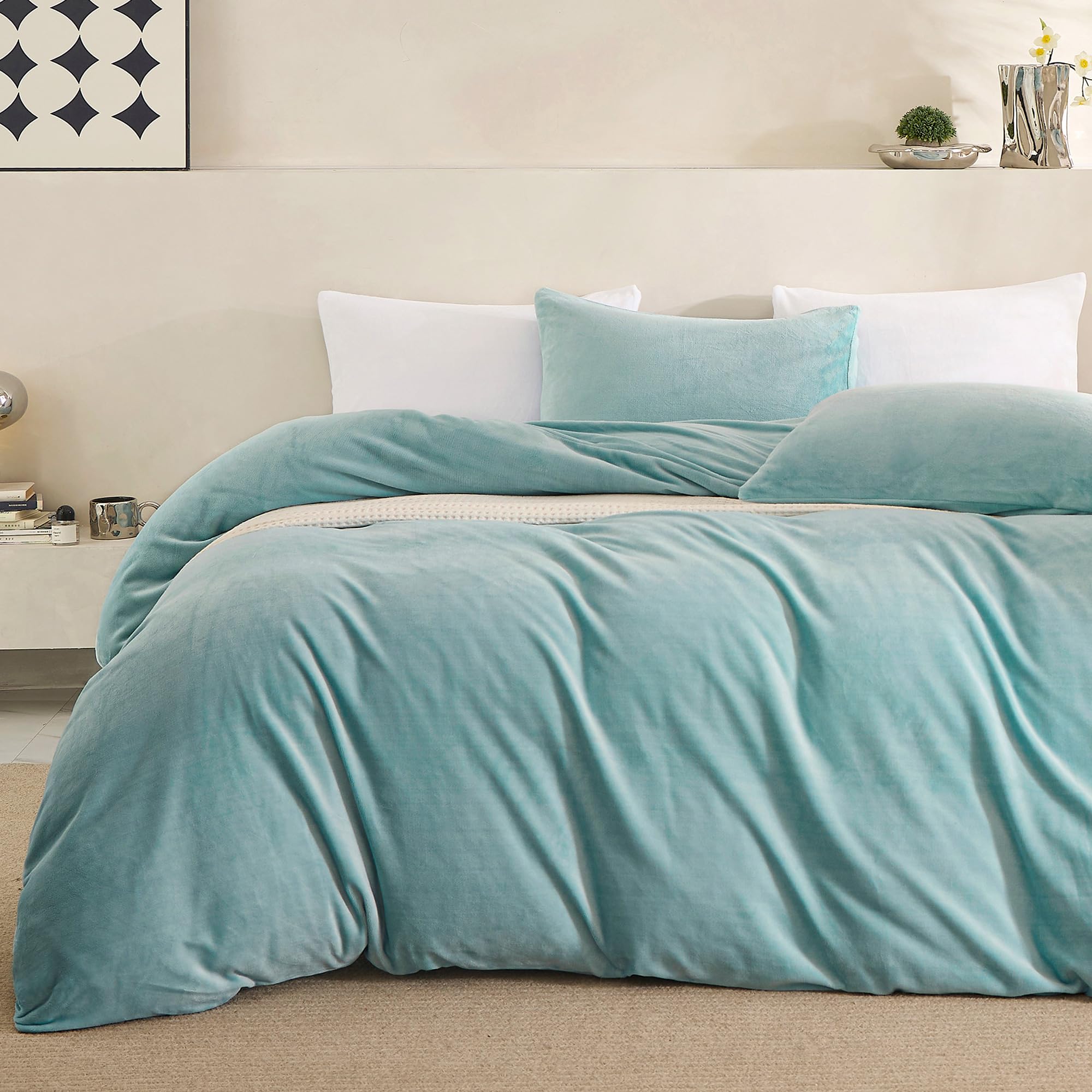 Amazon.com: JELLYMONI Light Blue Velvet Duvet Cover King Size - Ultra ...