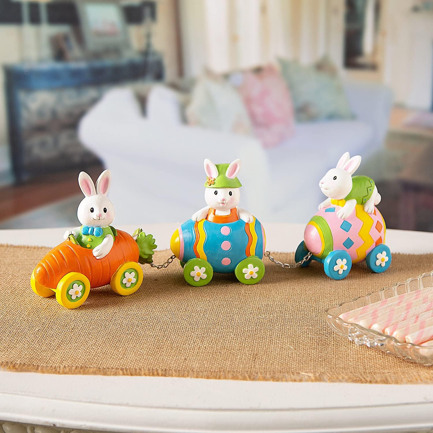 Amazon.com: Hodao Easter Train Figurine Handcrafted Bunny and Chick ...